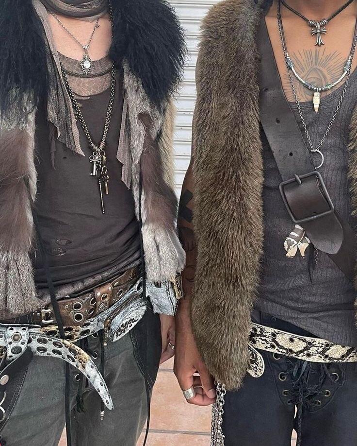 What is this fashion style called? | Scrolller