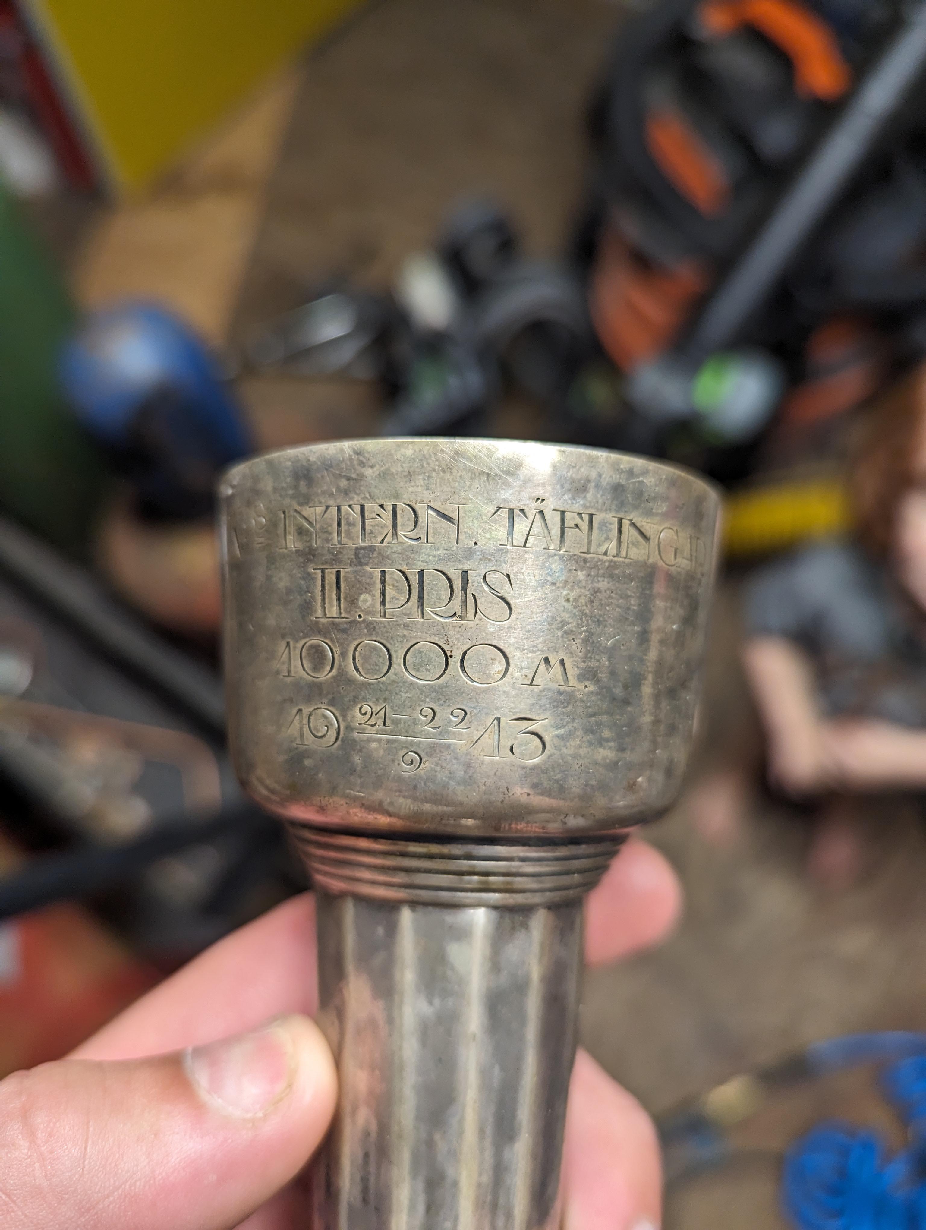 Help appreciated! Trying to decipher what sort of trophys these are. | Scrolller