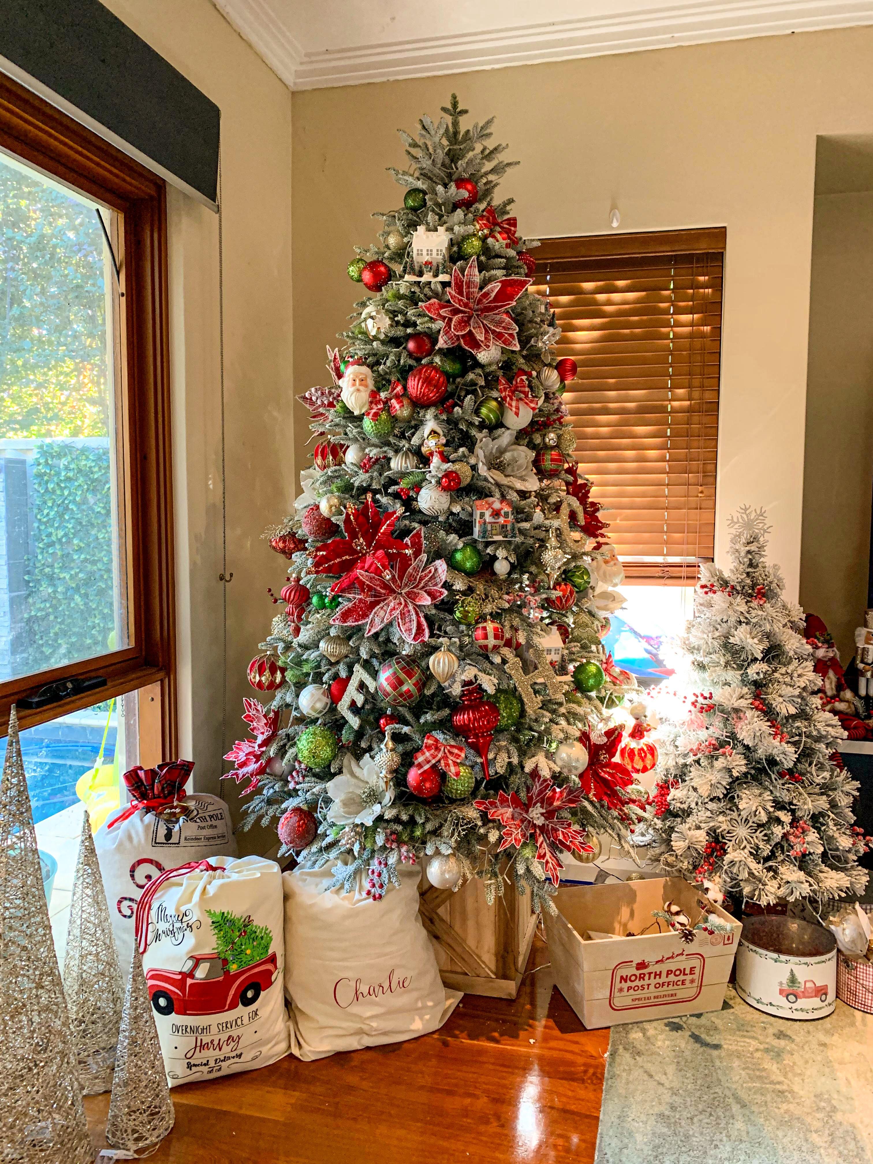 Thoughts on this years trees? | Scrolller