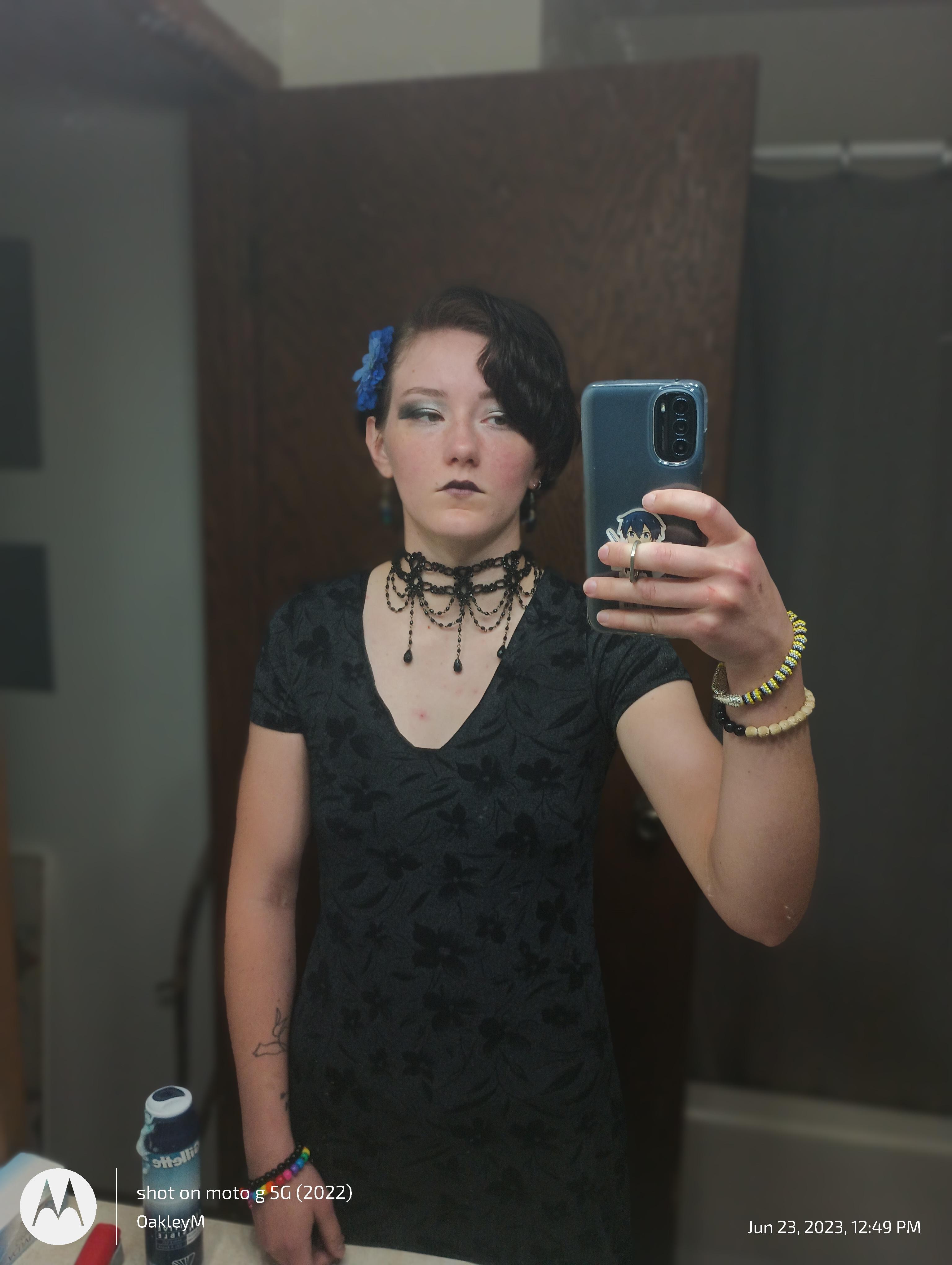 Funeral/memorial fit... | Scrolller