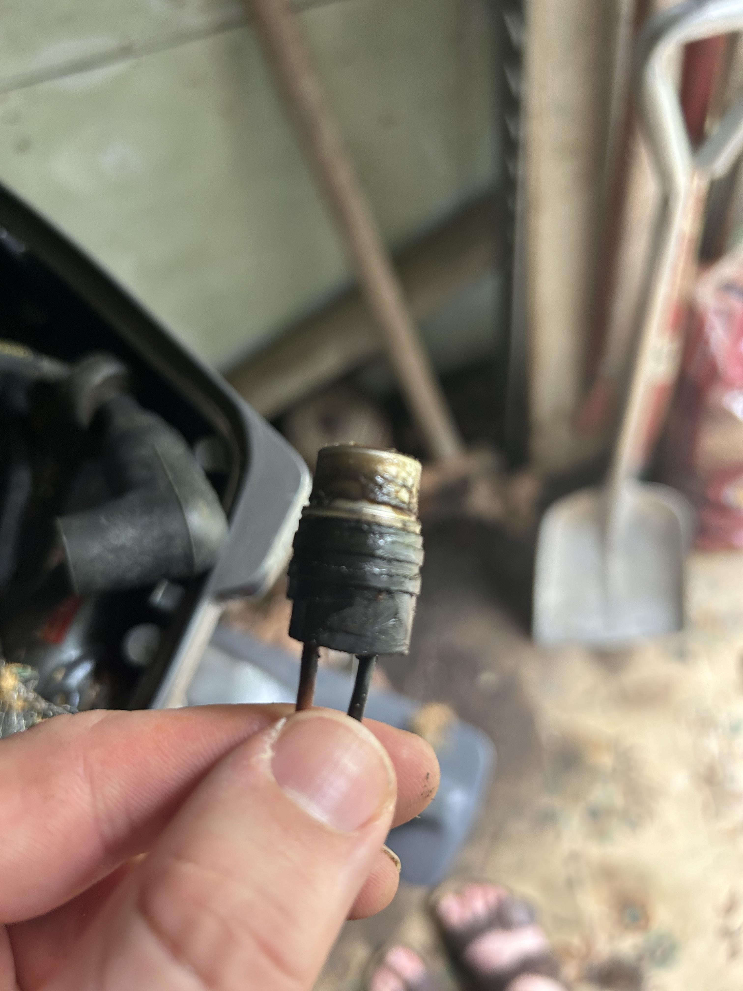 Anyone know what this wire is? | Scrolller