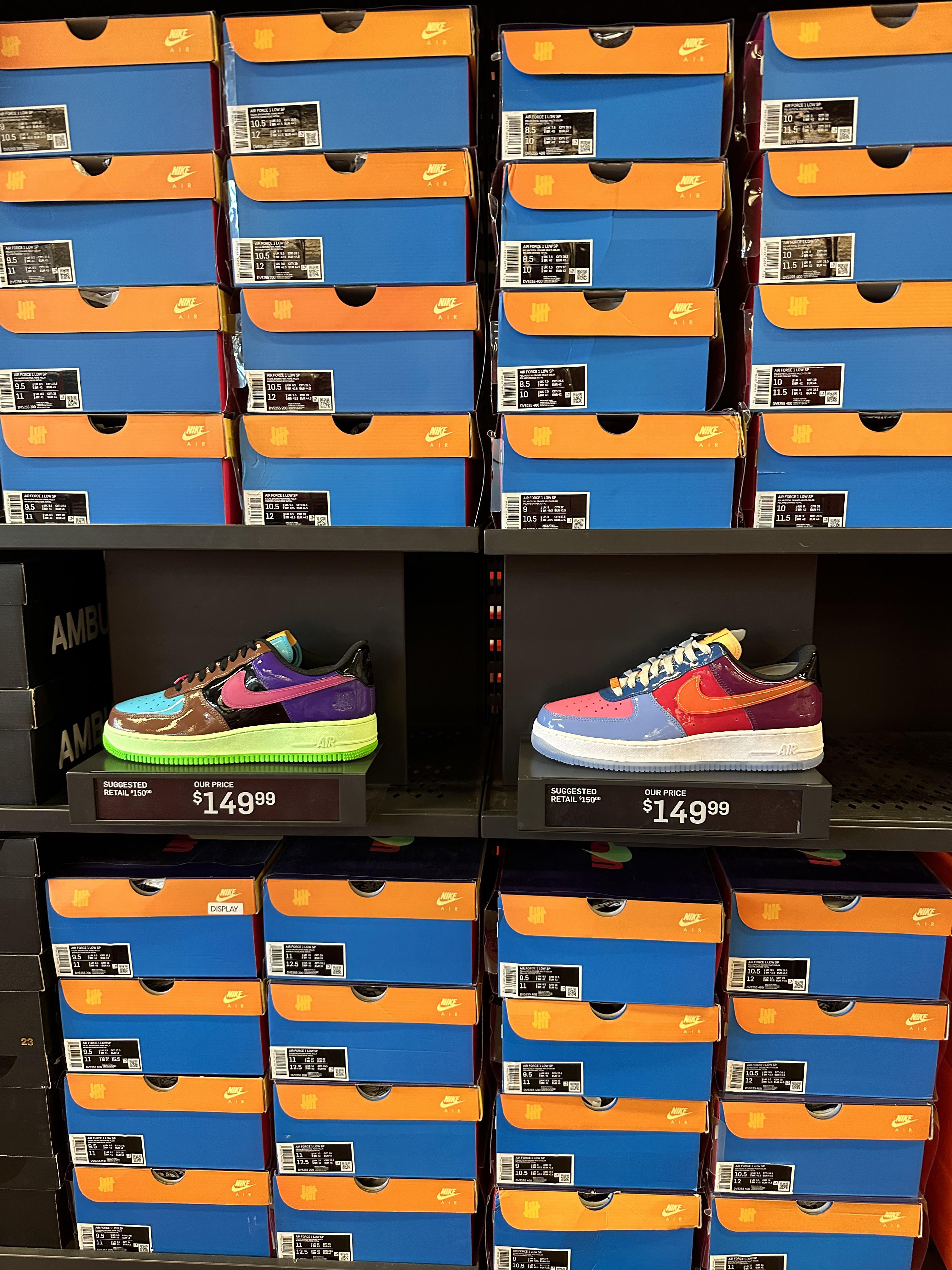 Never would've thought to see these in the outlet | Scrolller