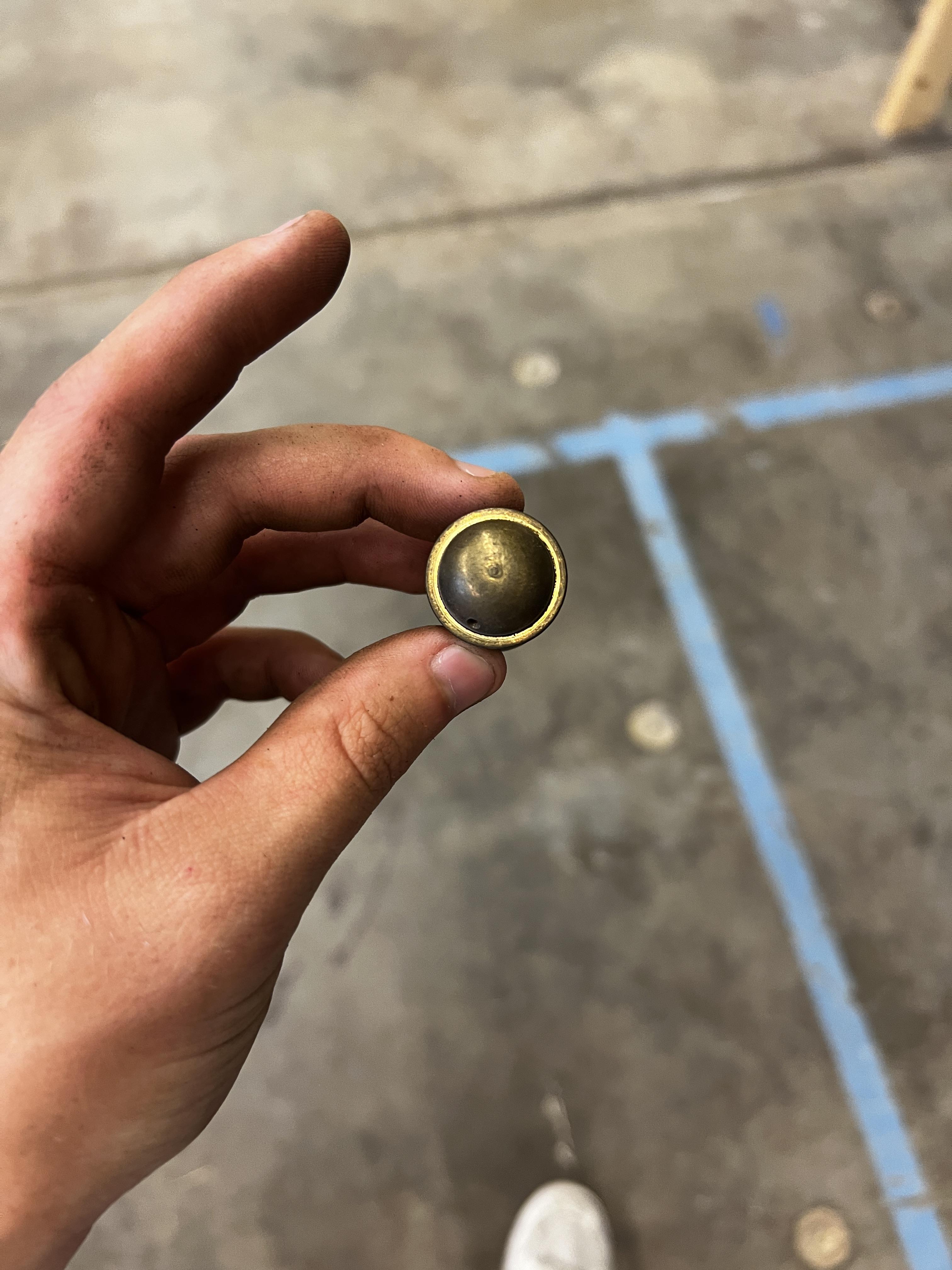 What is this ‘brass’ item? | Scrolller