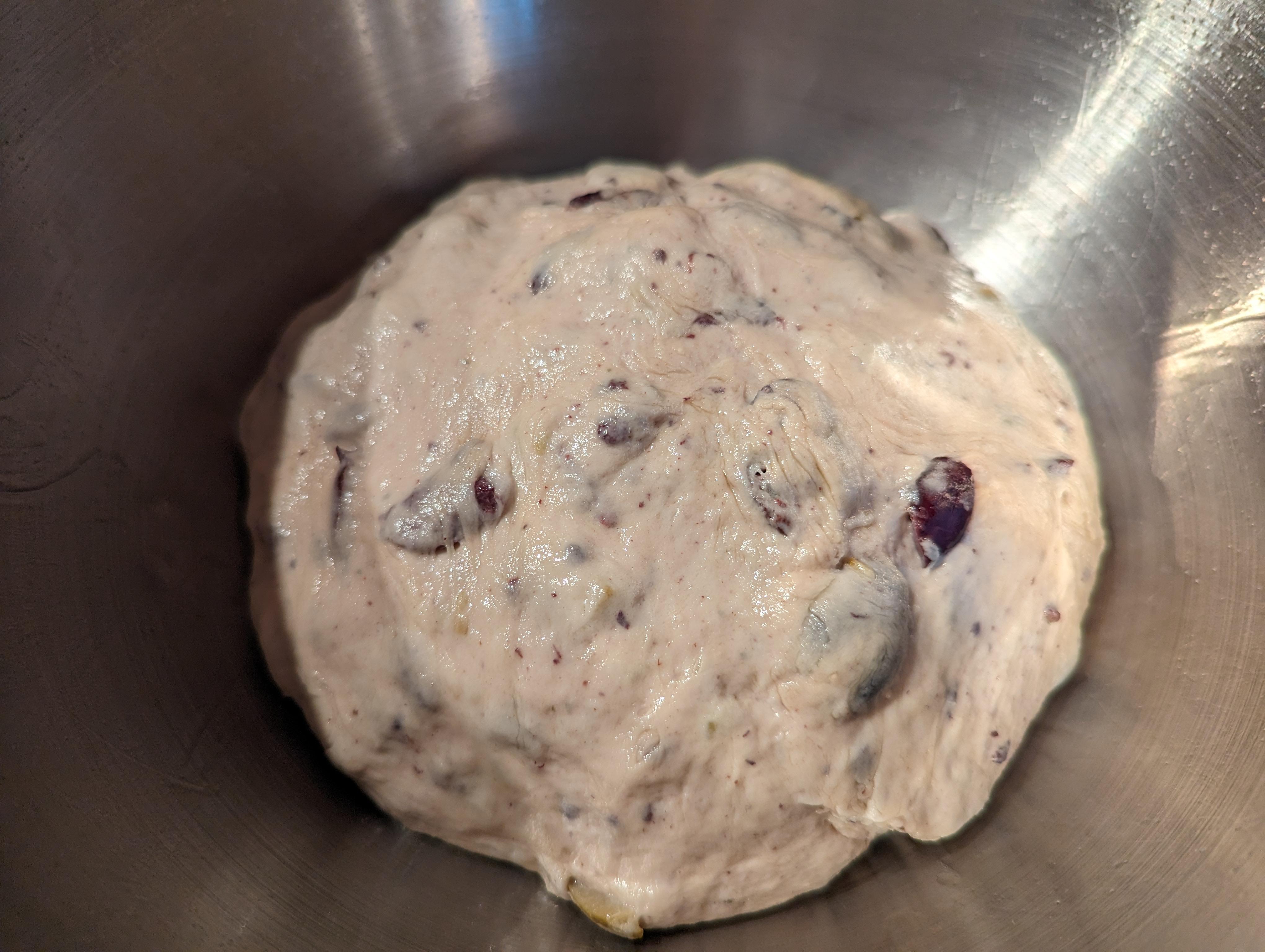 [Homemade] Olive Bread | Scrolller