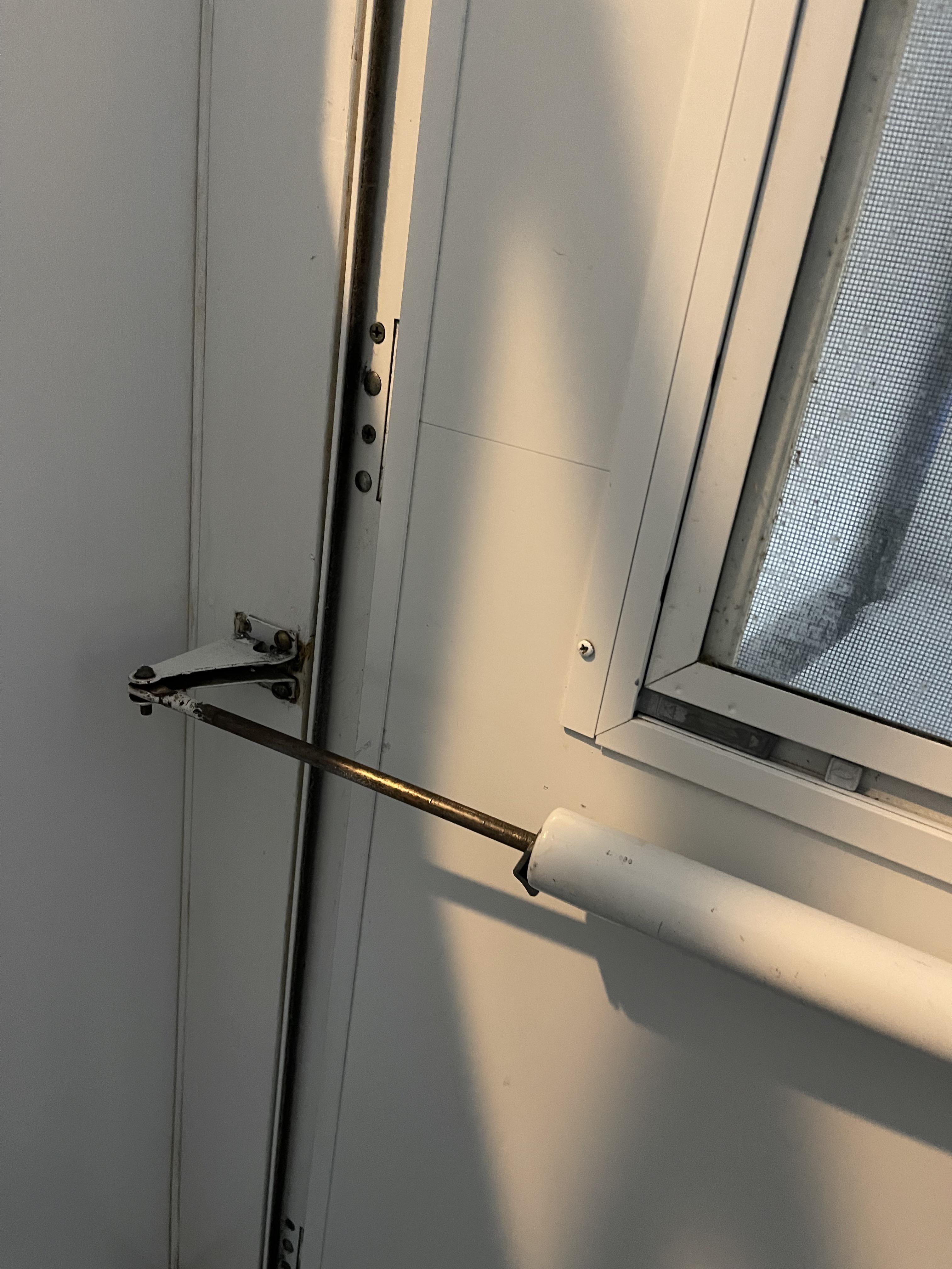 If i want to remove this storm door from in my garage, do i just unscrew the right side and the ...
