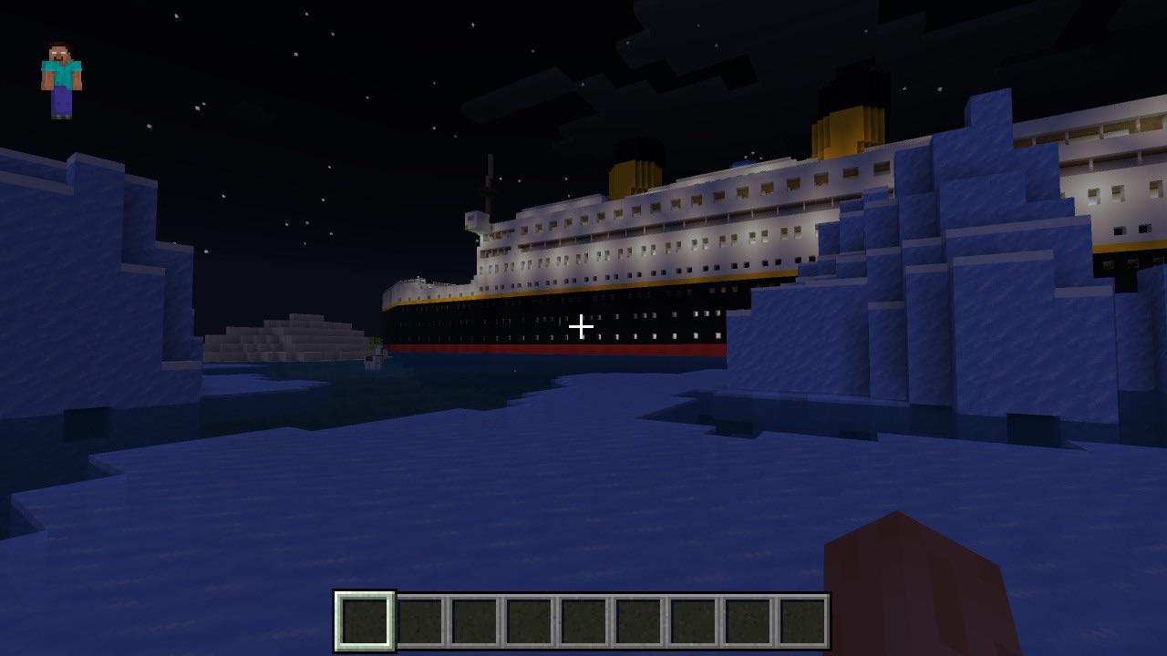 Finally finished the exterior of the ship | Scrolller