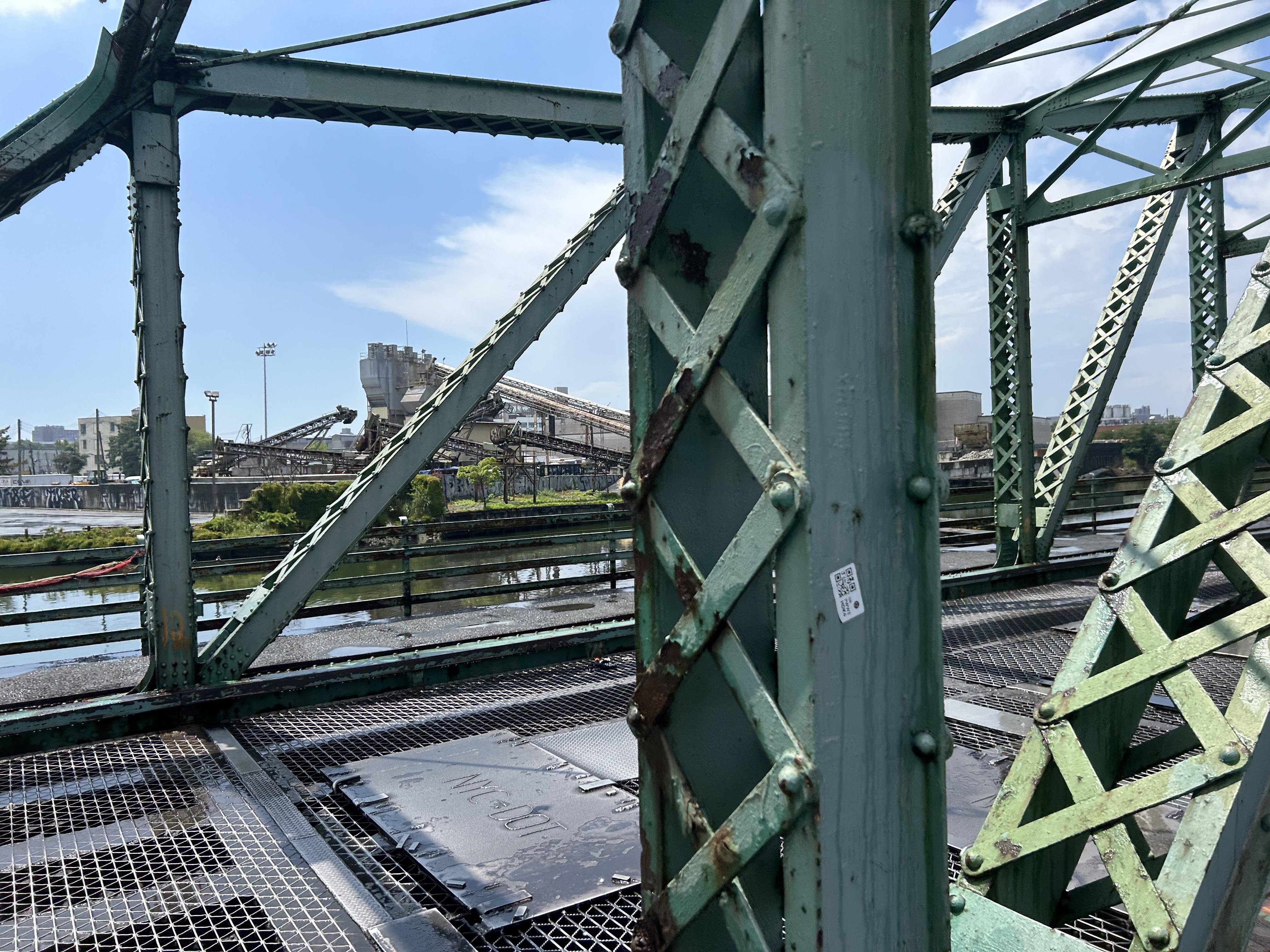 Queens, NY | Scrolller