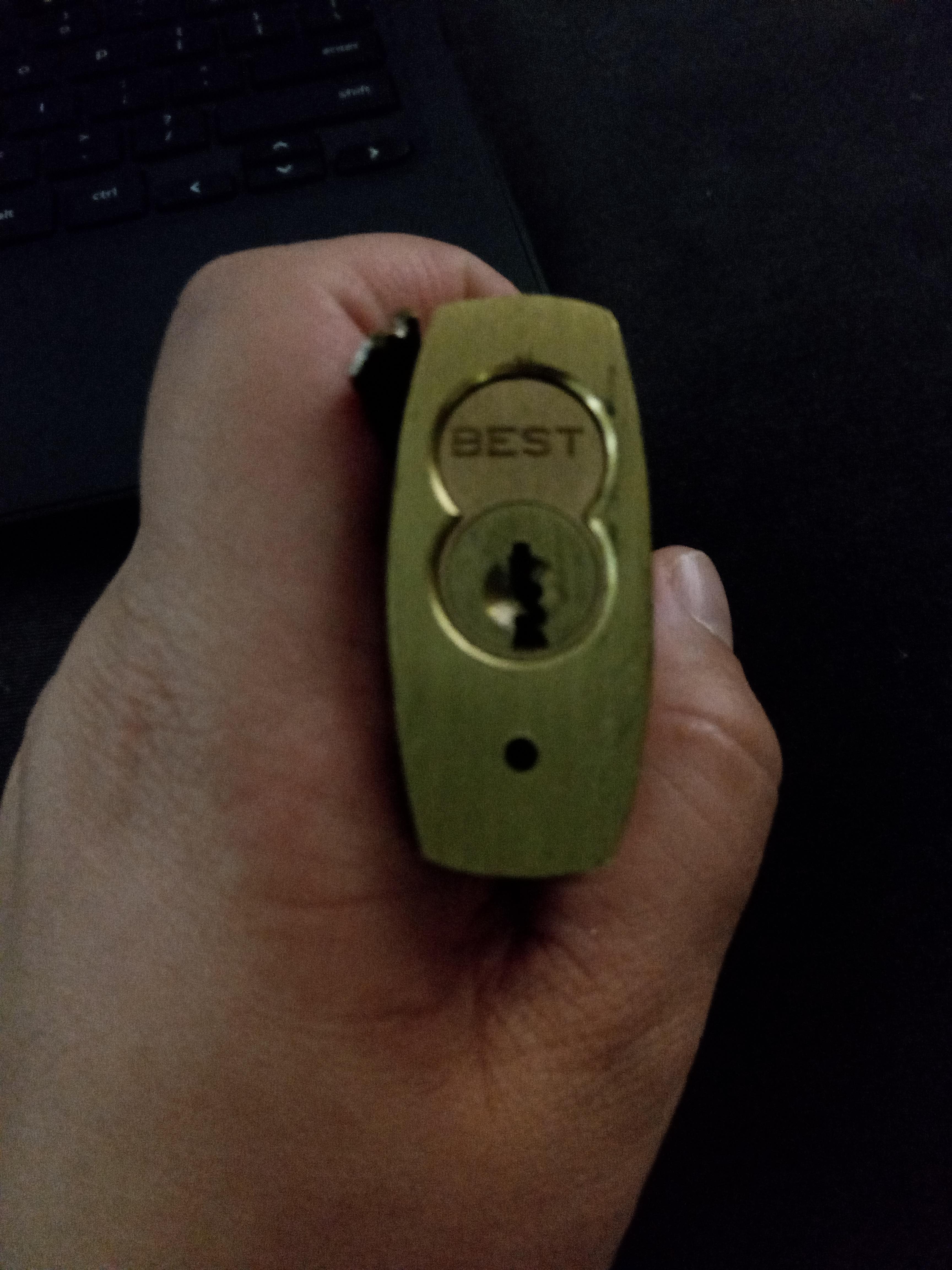 What's the belt for this lock? | Scrolller