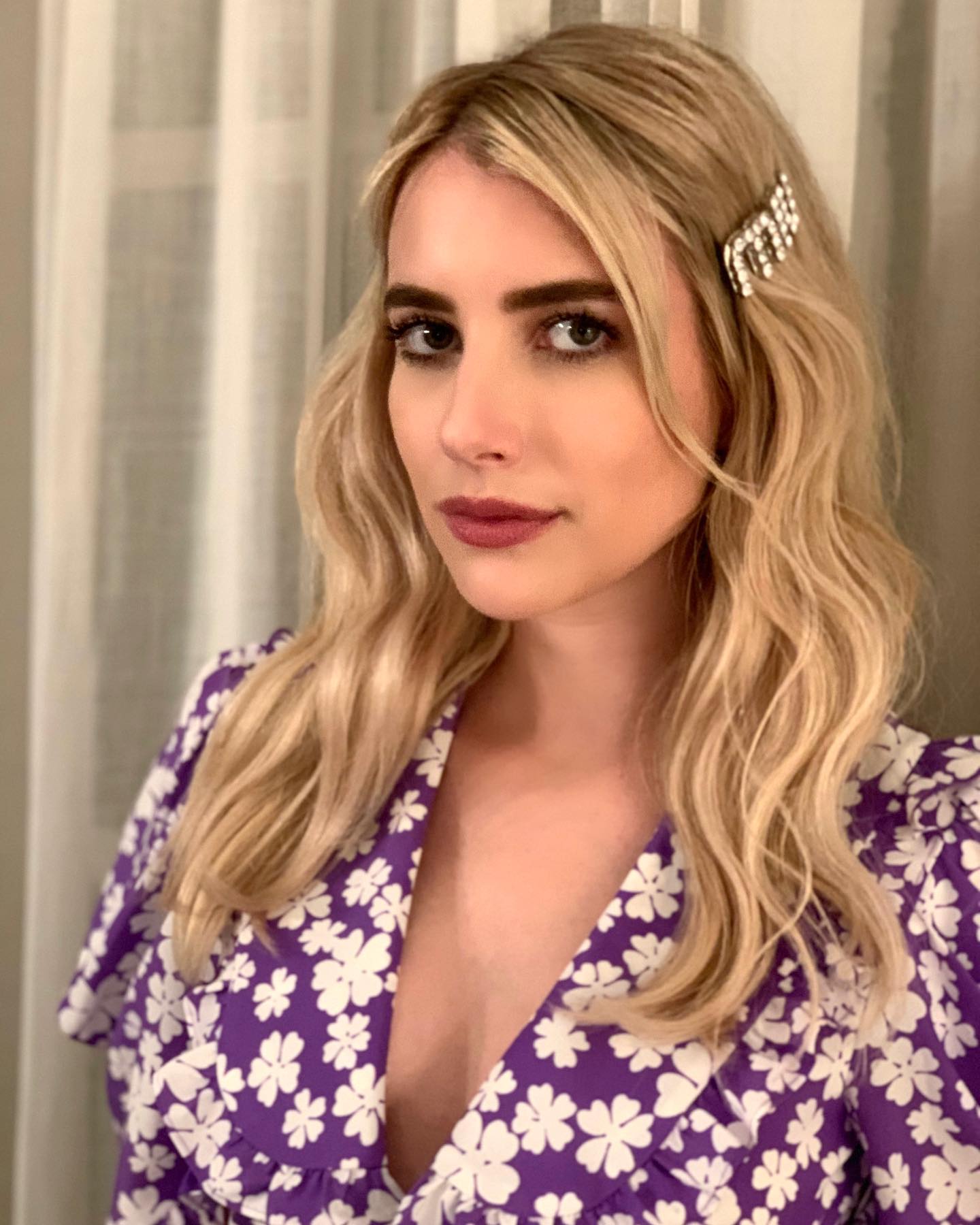 Emma Roberts | Scrolller