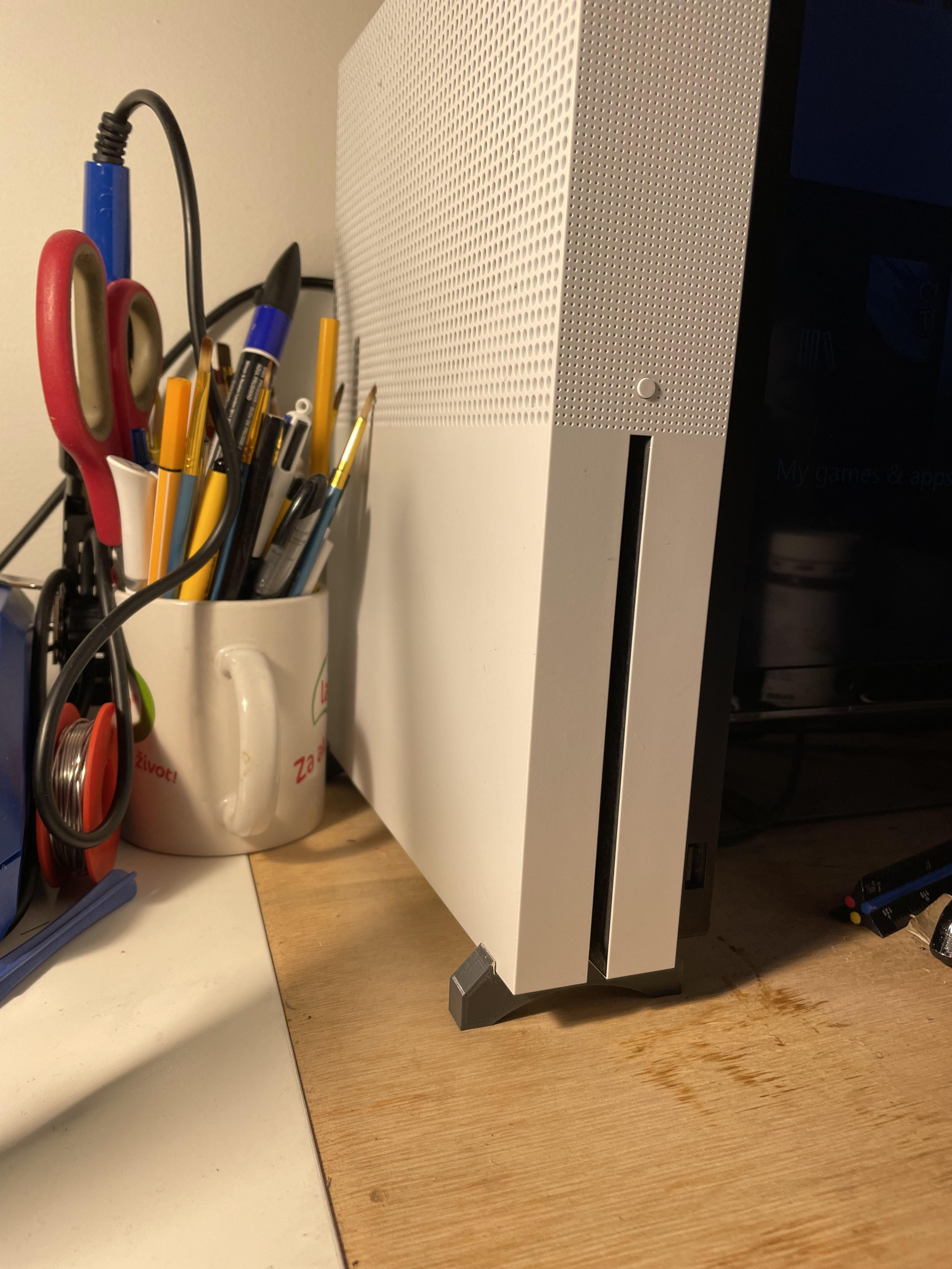 Discover more like Functionalprint: Xbox one s vertical stand and Related Content | Scrolller
