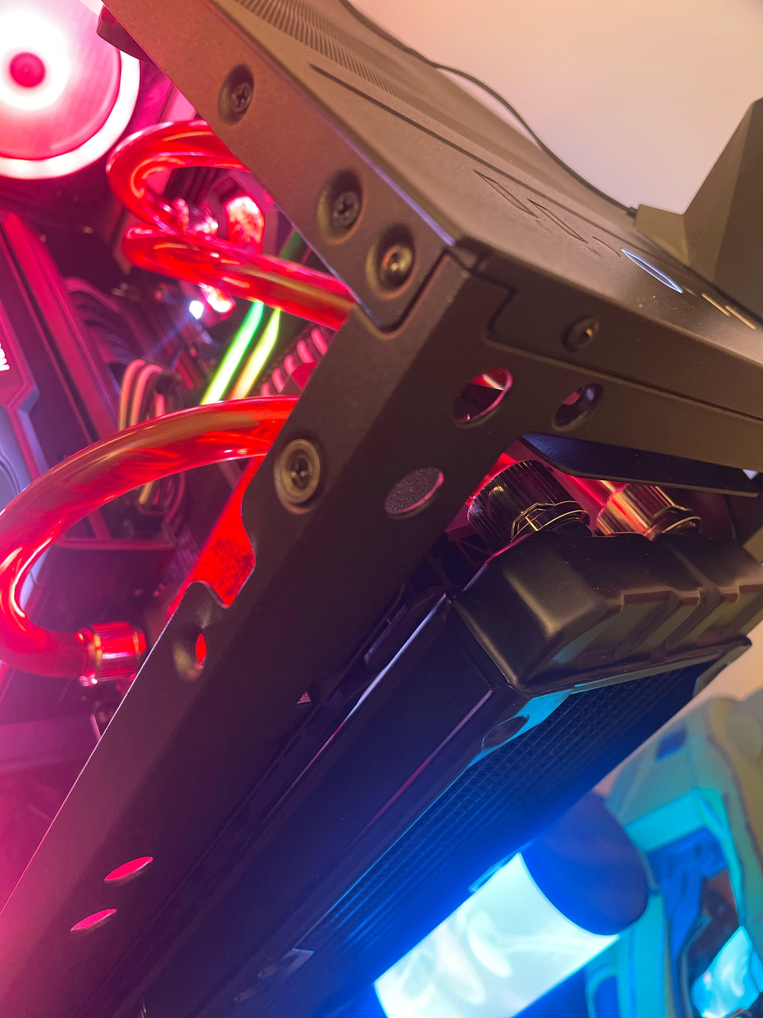 First ever custom loop | Scrolller