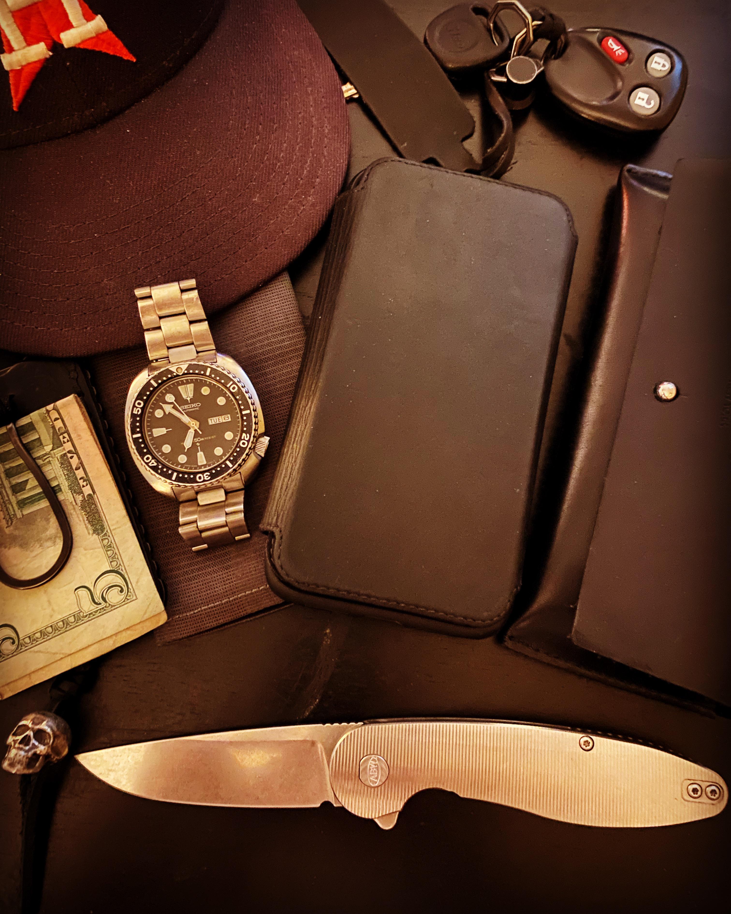 Game Night Carry | Scrolller