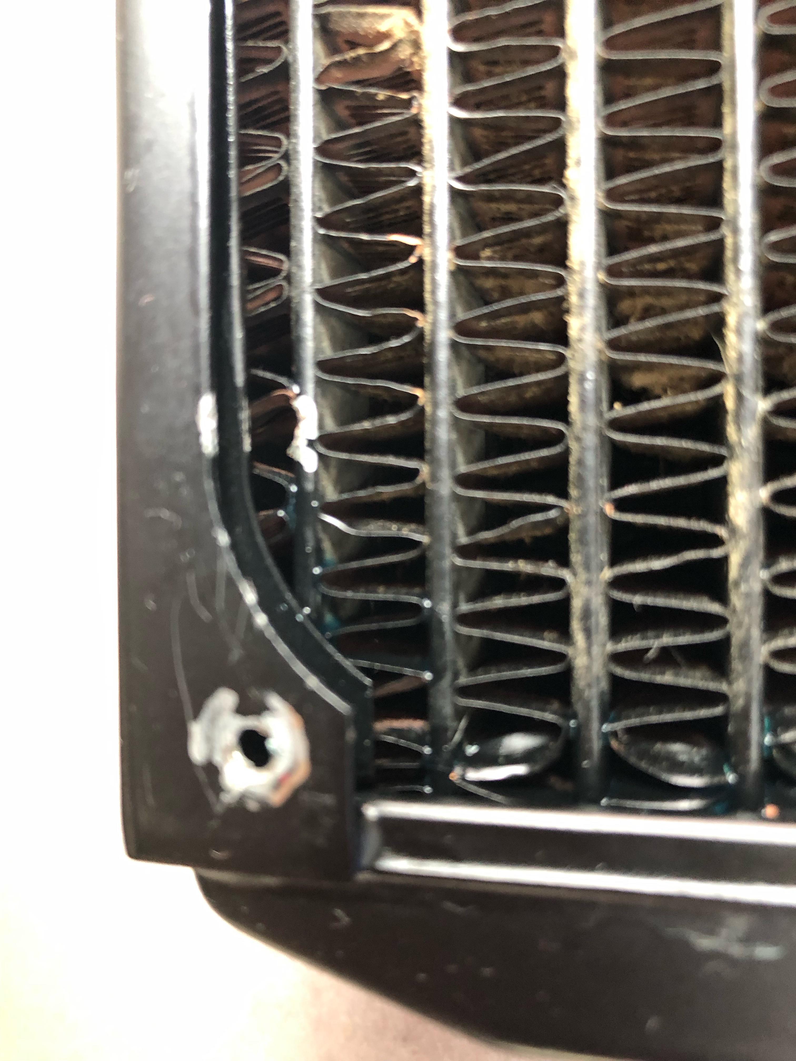 Can i fix this leak? | Scrolller