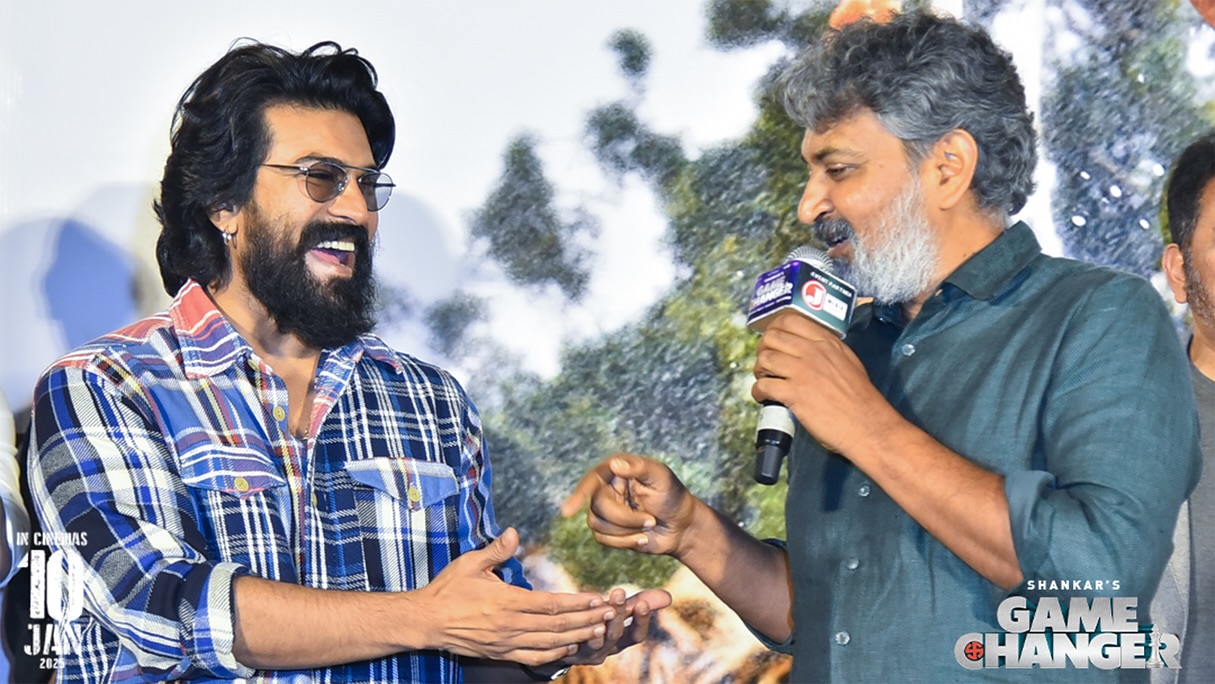 Trailer launch pics | Scrolller