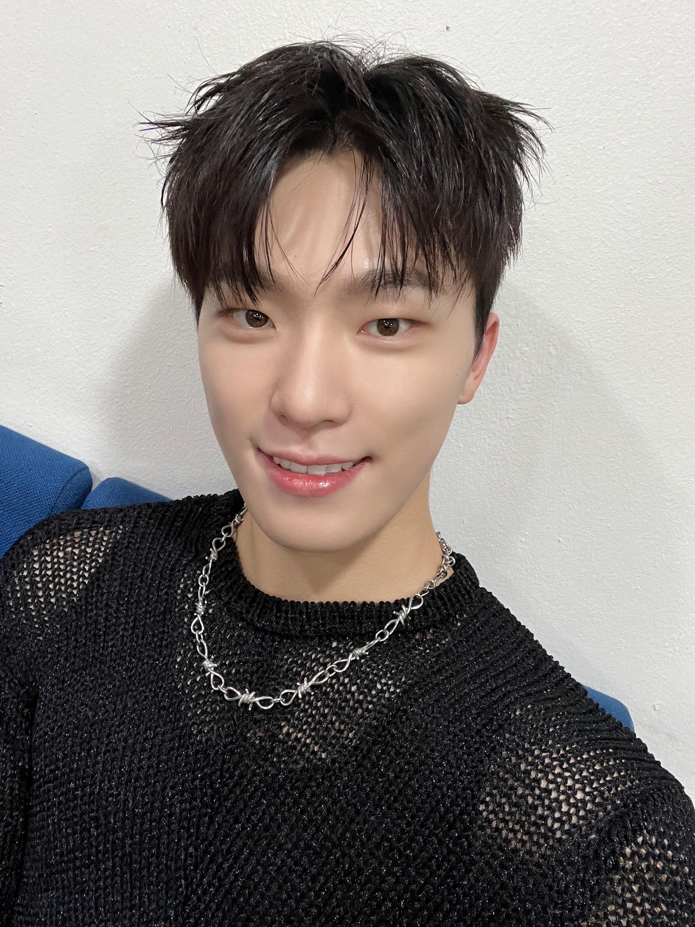 240512 Dino Weverse Update (with DK) | Scrolller