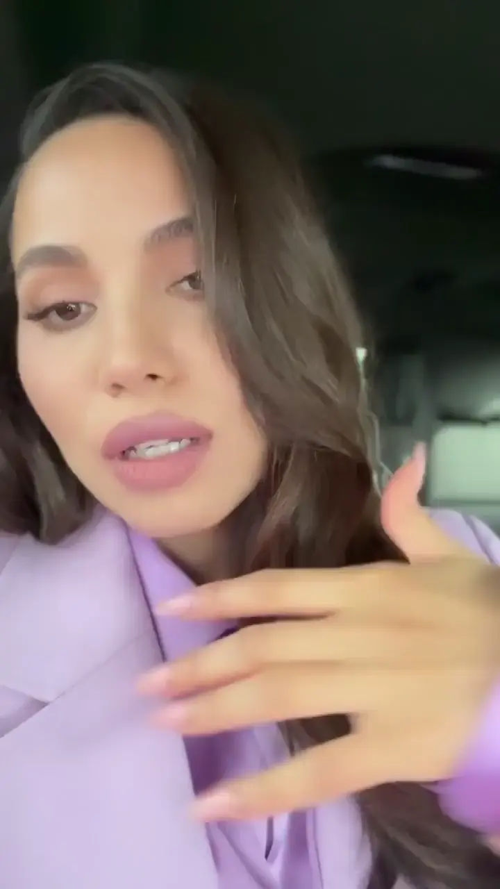 Goddess Jurnee | Scrolller