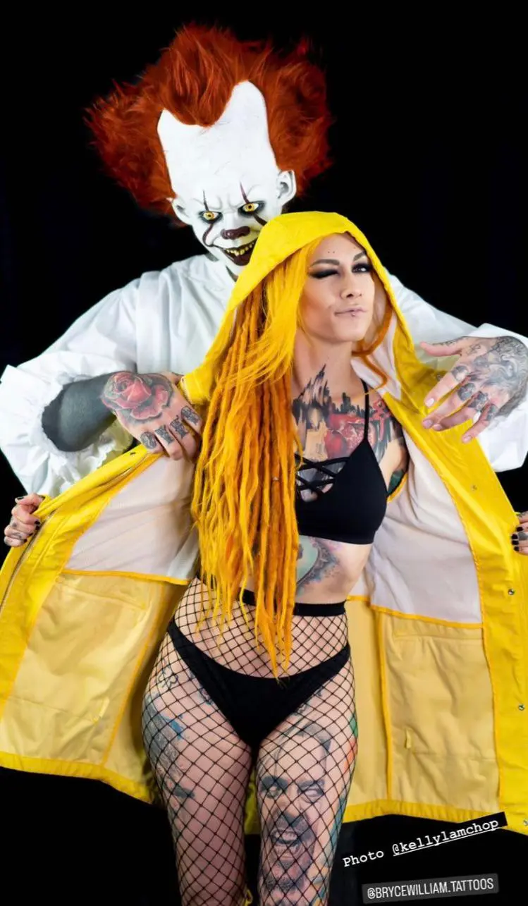 Goddess Lena Scissorhands | Scrolller