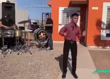 Goofy Mexican Guy Dancing | Scrolller