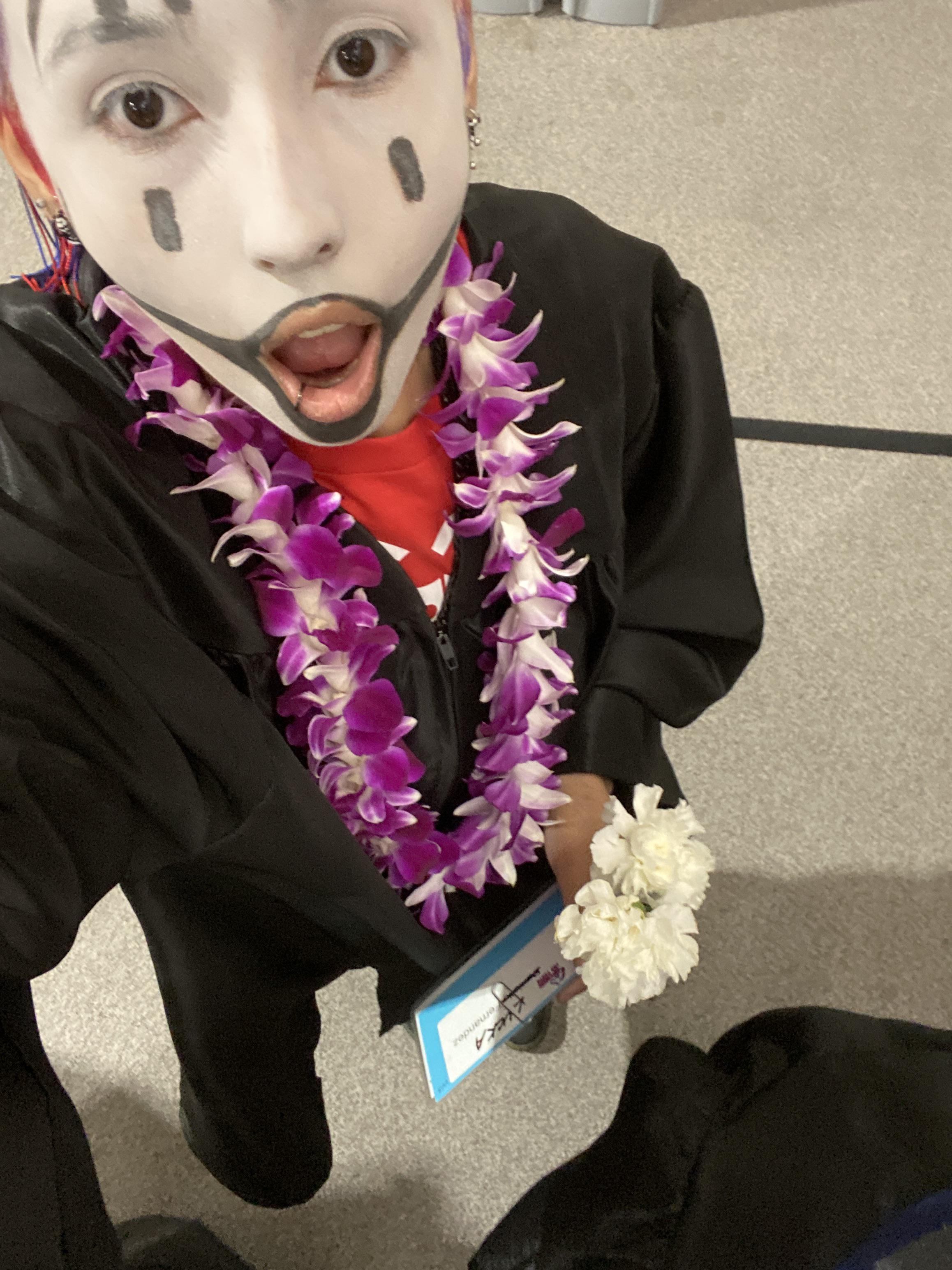 Graduation shit | Scrolller