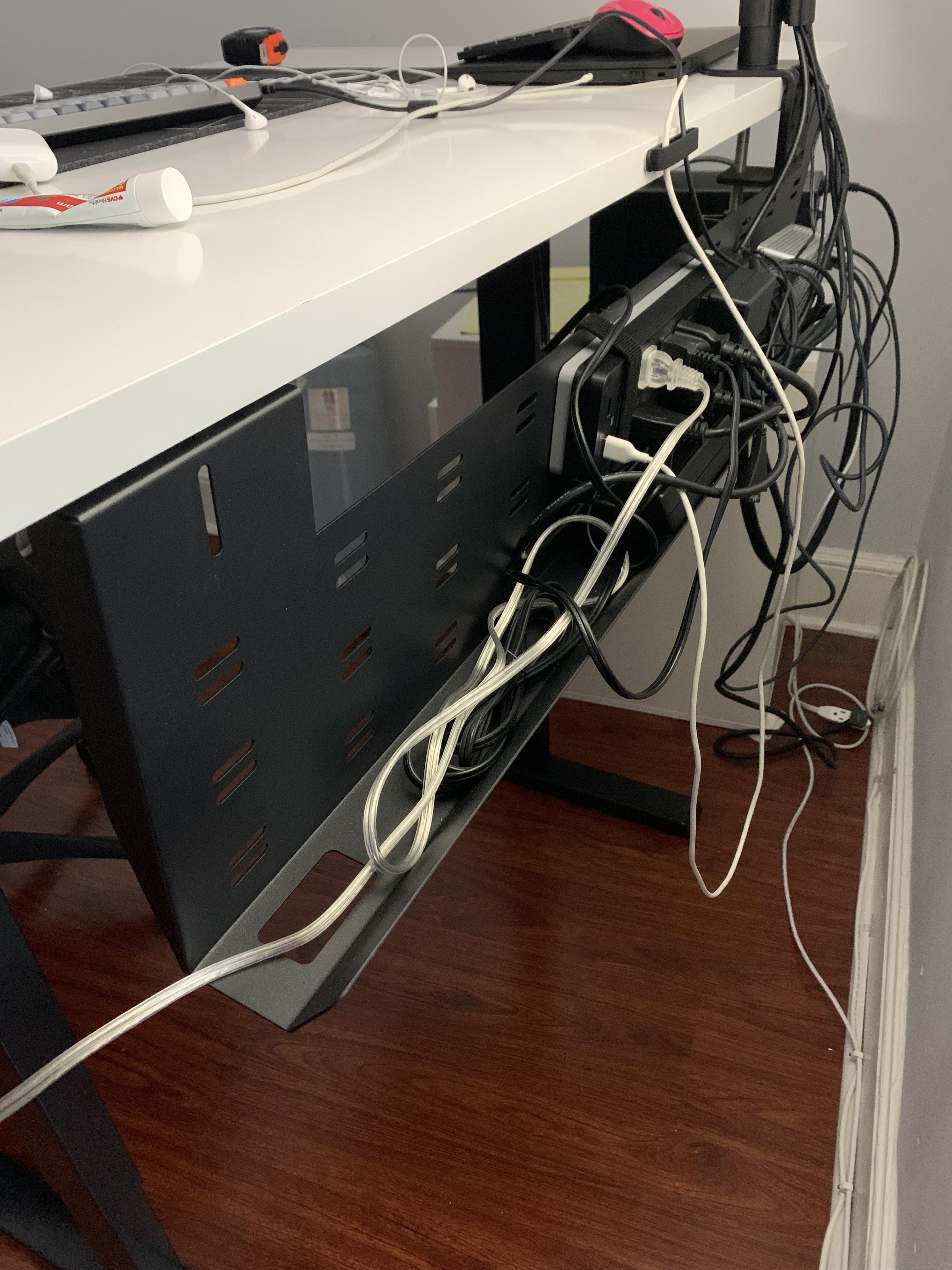 Mount sffpc on these cable management tray? Shelf brackets? Hooks? | Scrolller