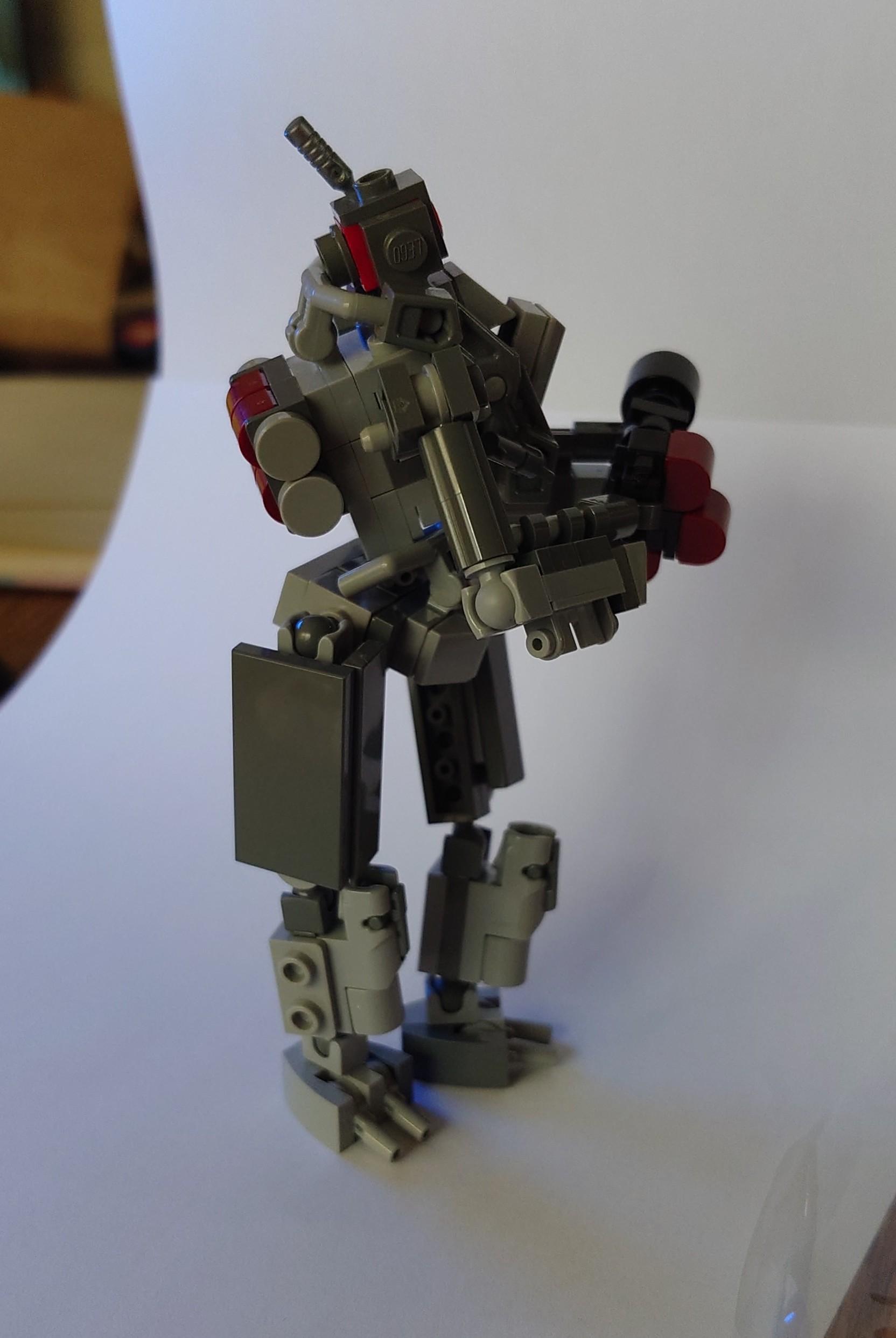 Grenadier Droid | Scrolller