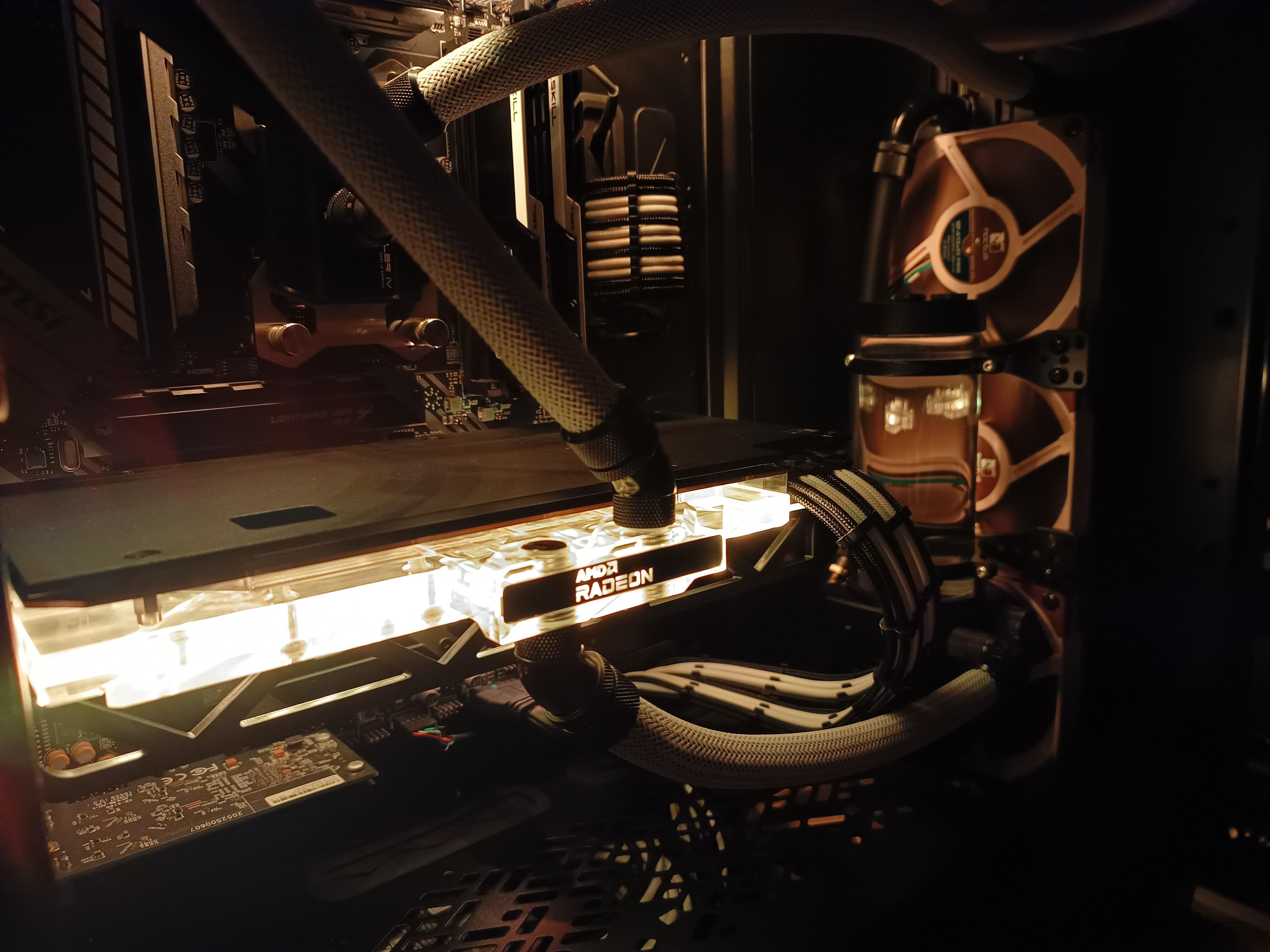 Guys what do you think of my built? | Scrolller