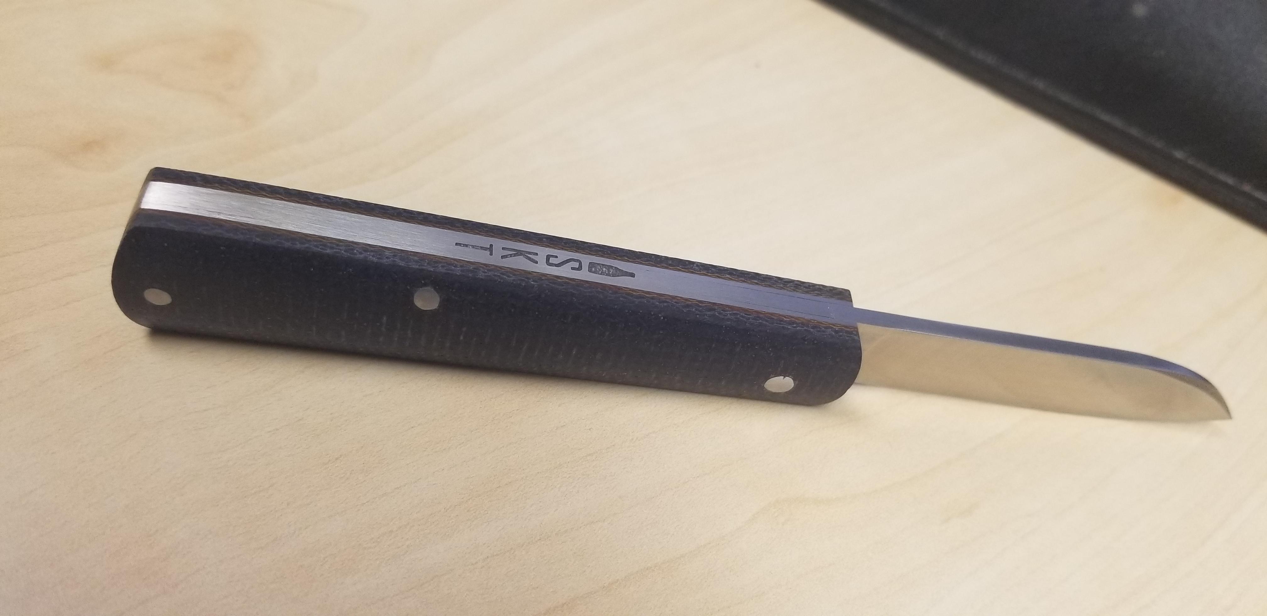 Sarsaparilla knife and tool | Scrolller