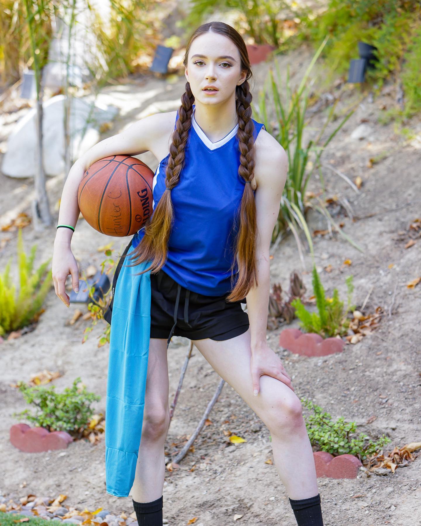 Hazel Moore | Scrolller