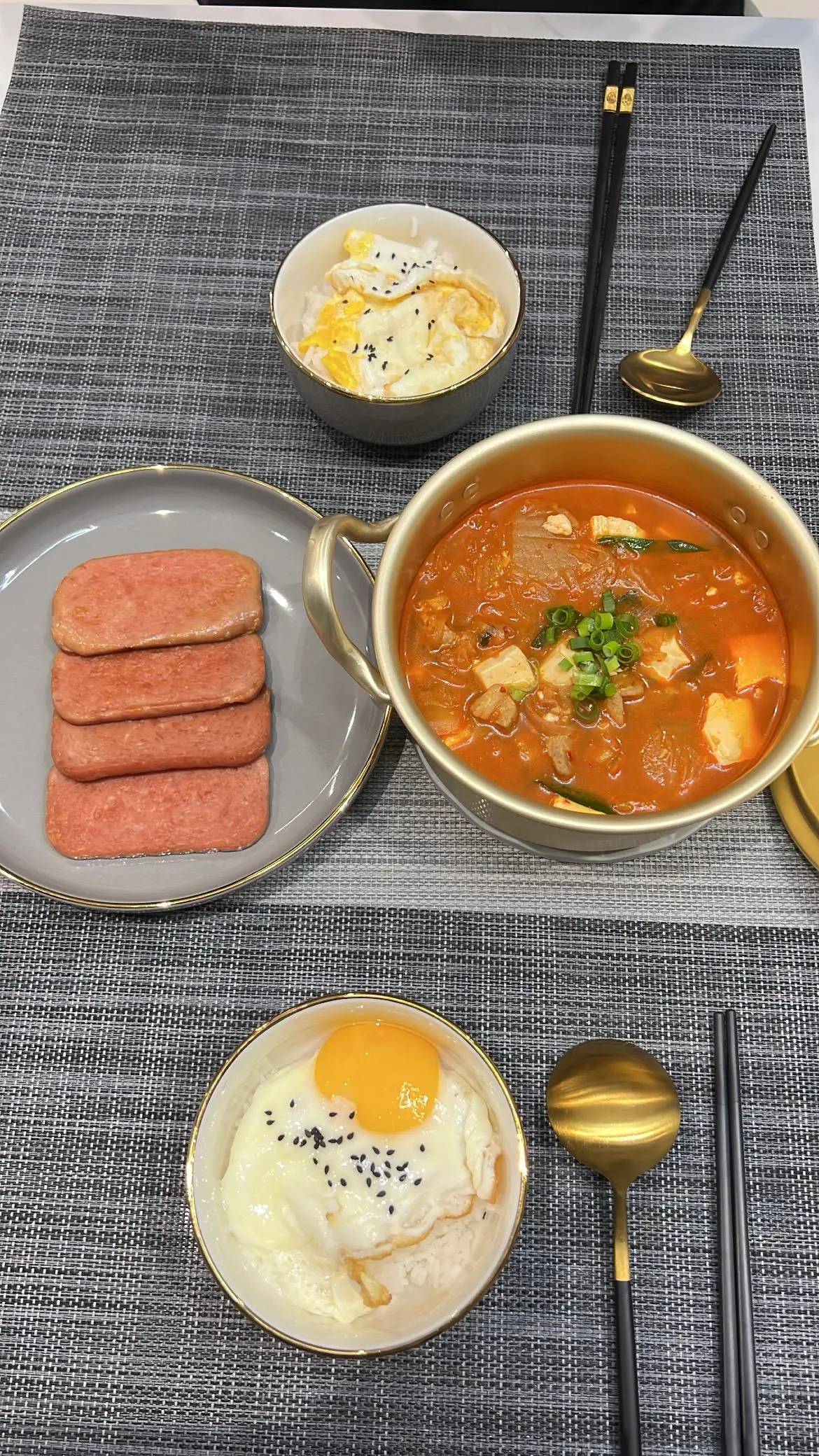Homemade kimchi jiggae with spam ham | Scrolller