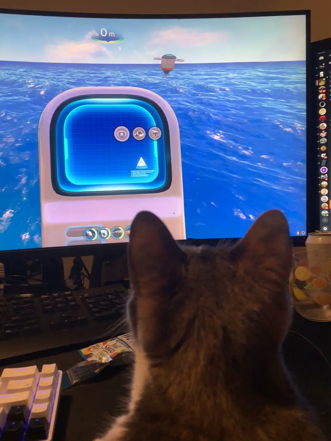 How do I build a seamoth without being distracted by these bots? Need help right meow! | Scrolller