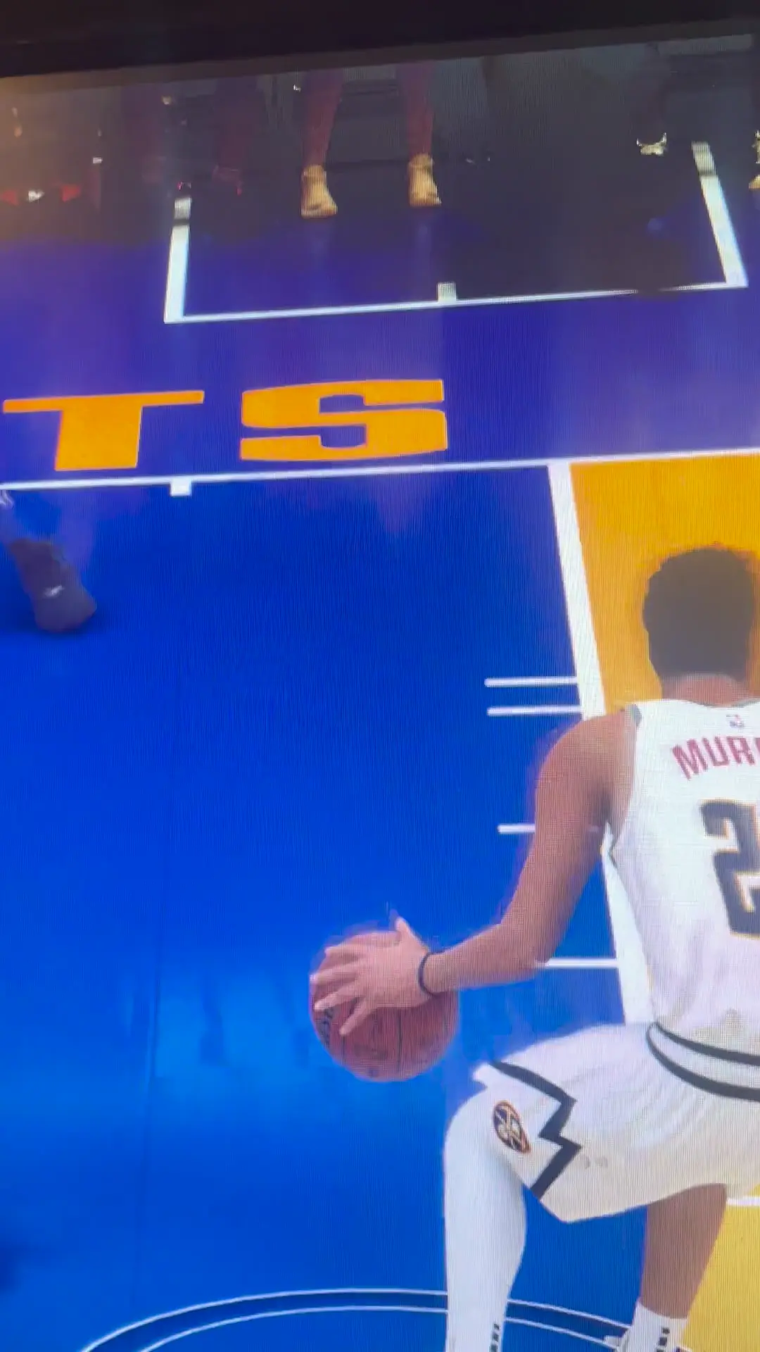 How does this make any sense | Scrolller