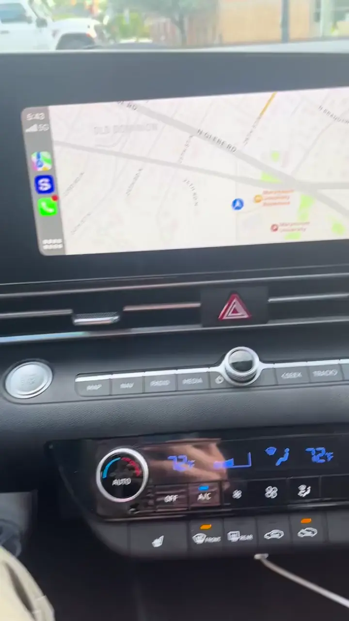 How to fix broken CarPlay? | Scrolller