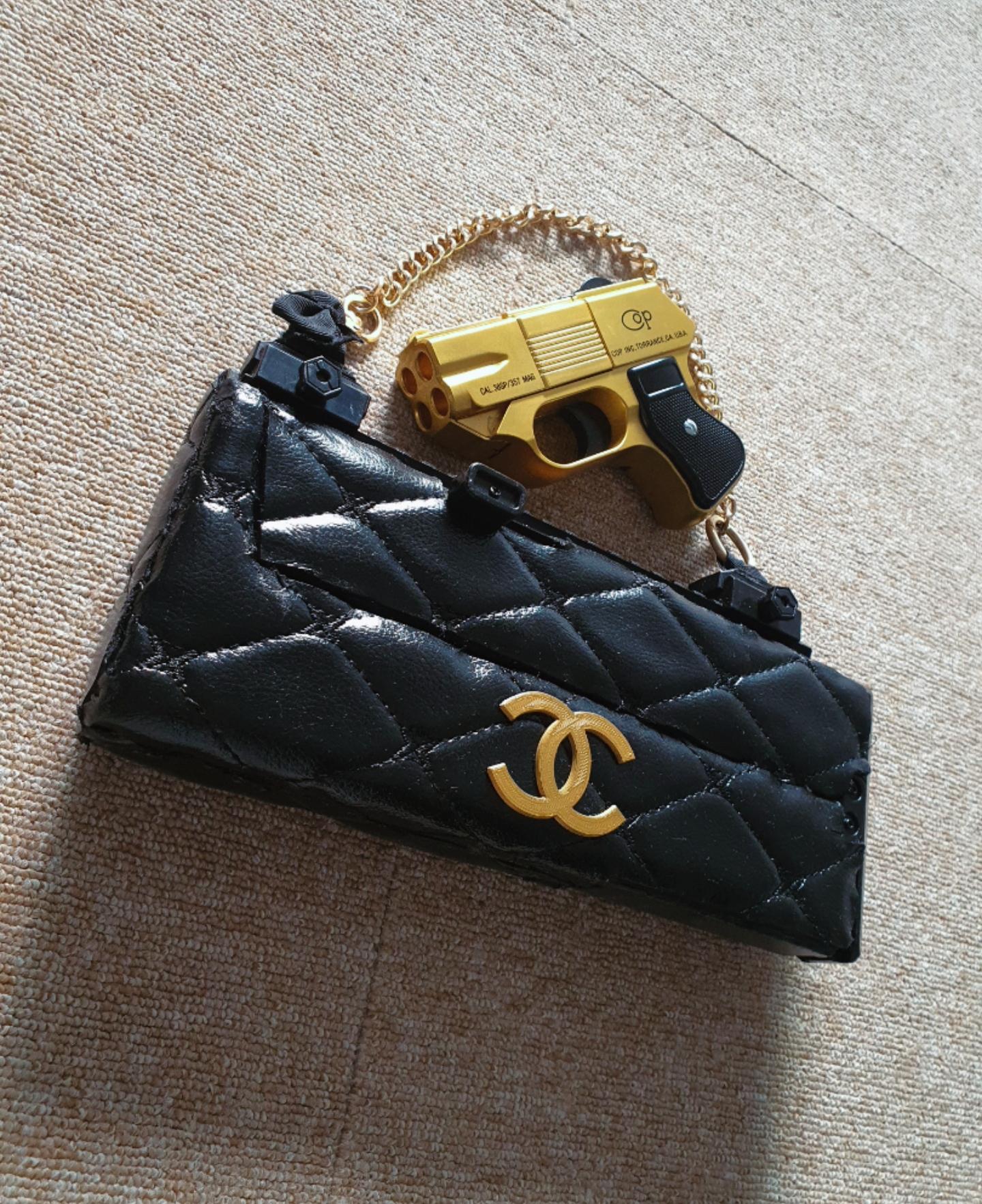 Female Spy Loadout | Scrolller