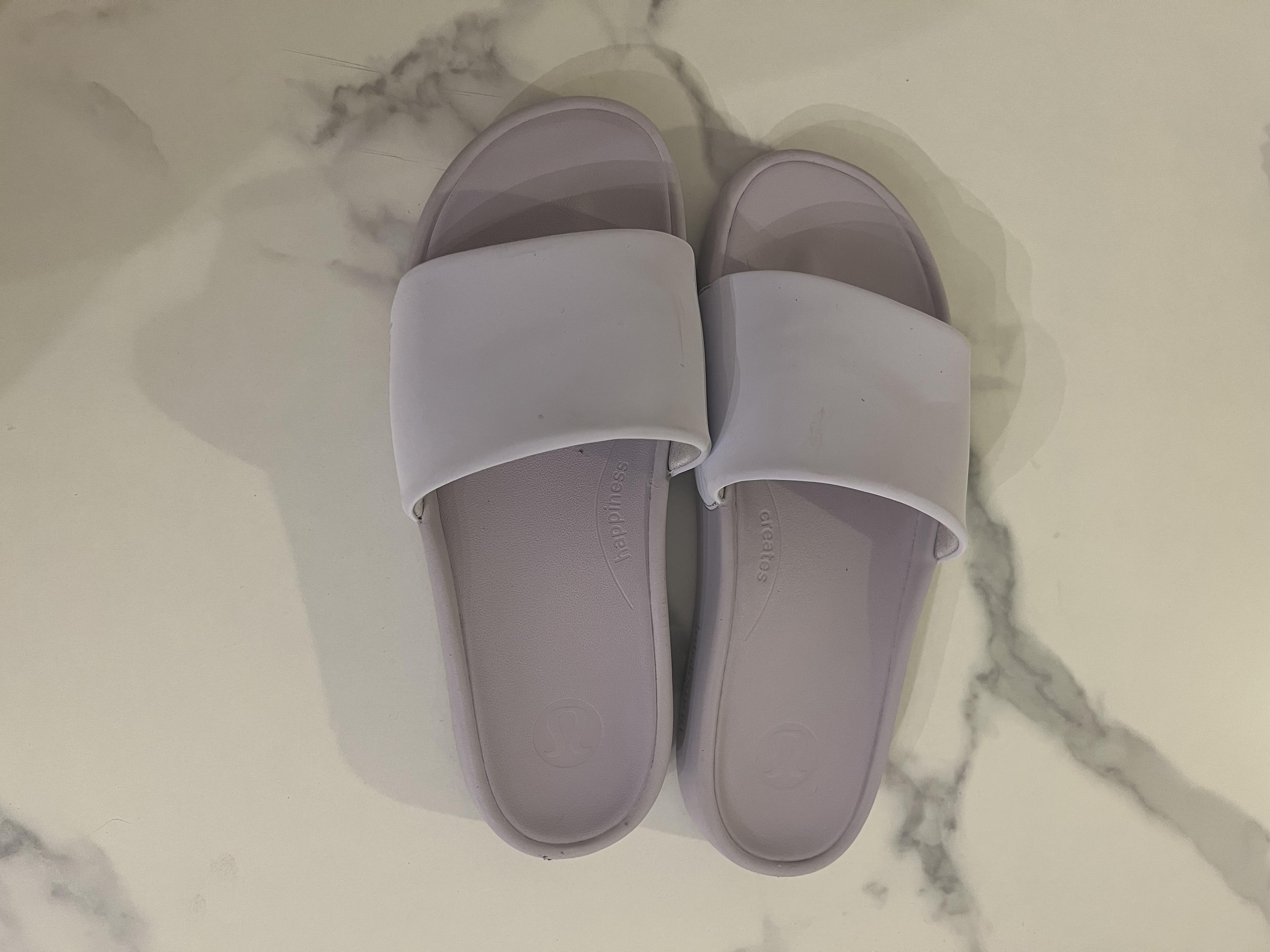 Three days of lost vacation luggage haul | Scrolller