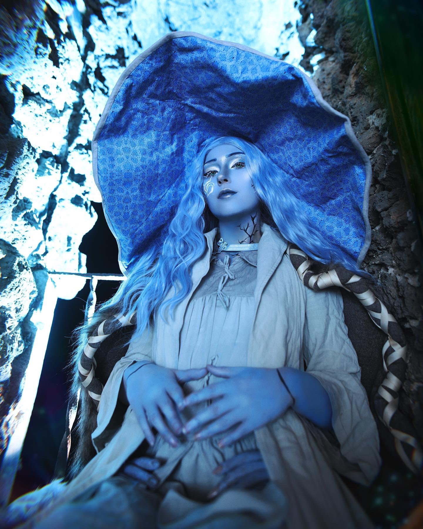 I cosplayed Ranni the Witch in a medieval tower :) | Scrolller