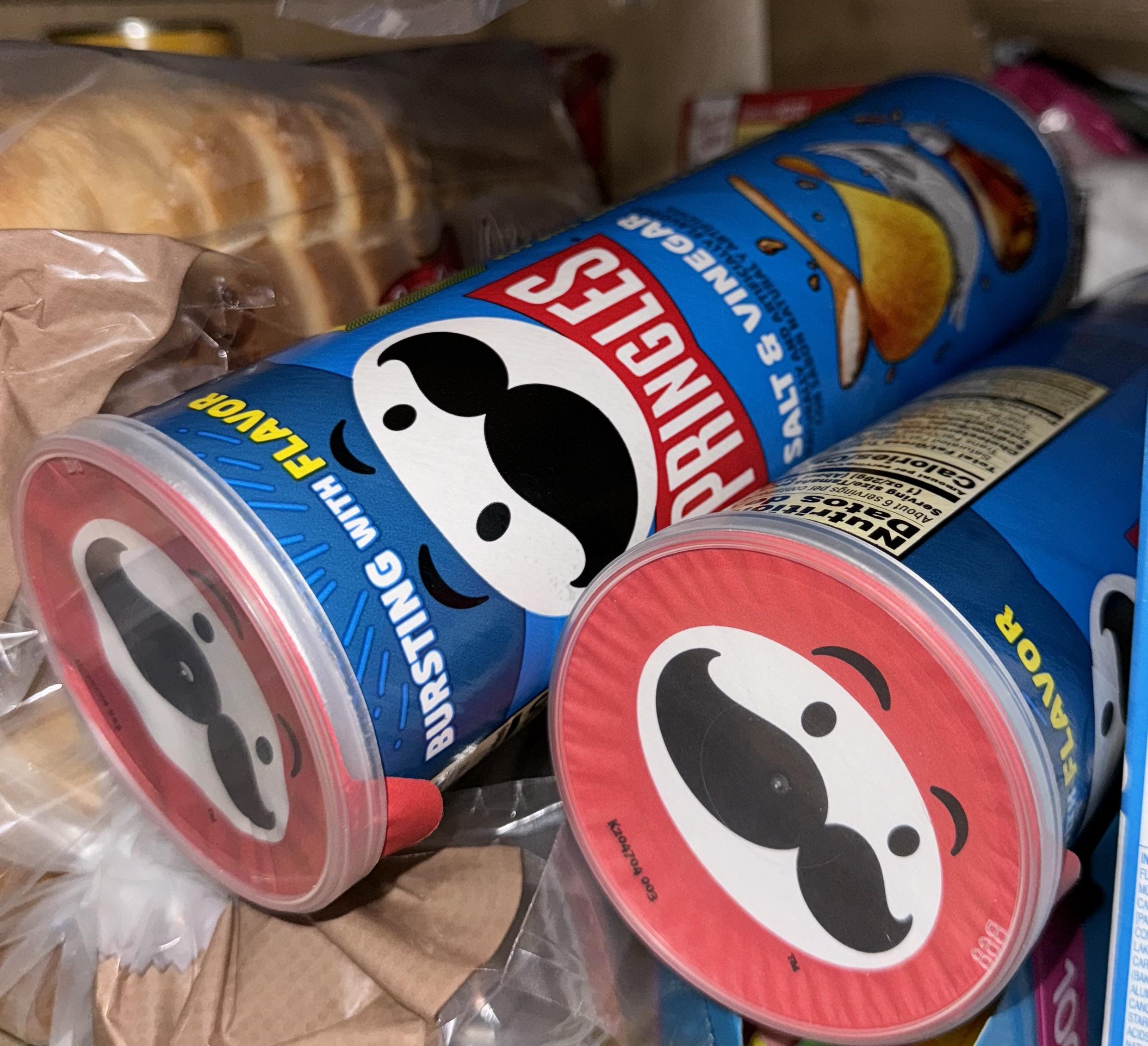 Salt and Vinegar Chips | Scrolller