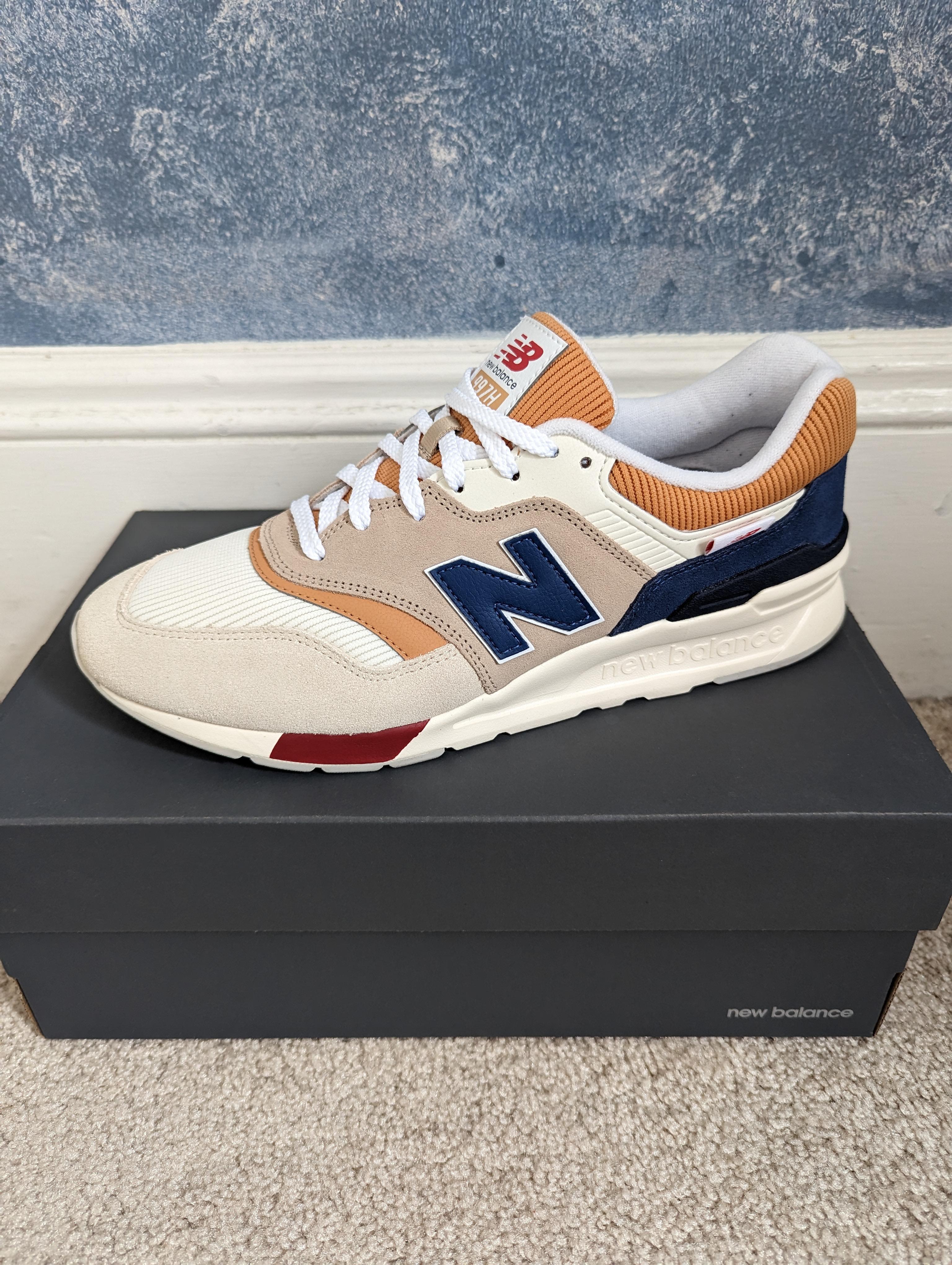 I know NB isn't always the "coolest" shoe, but I got these today and like them a lot. 997H Sweet ...