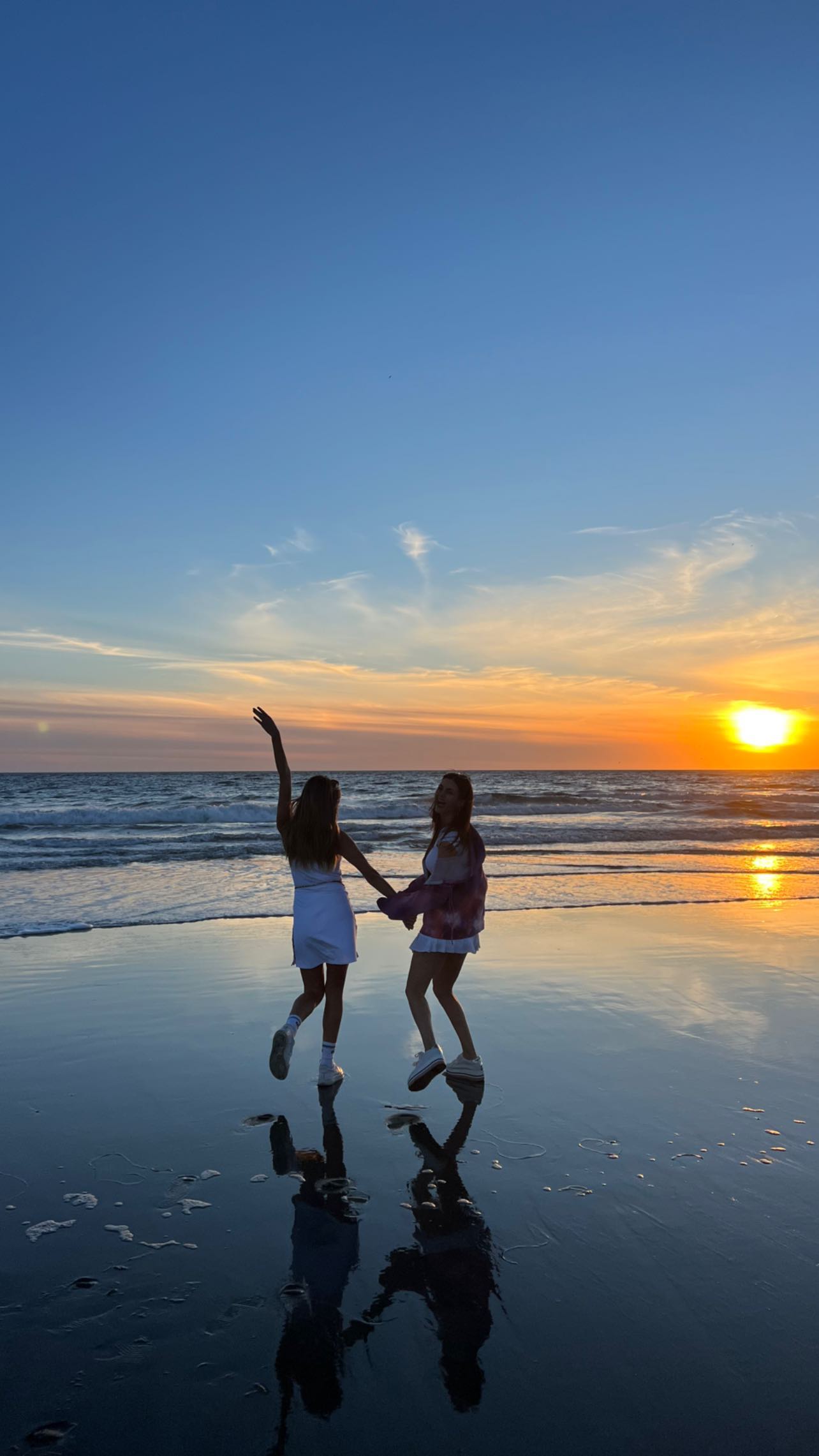 Sunset in Malibu | Scrolller