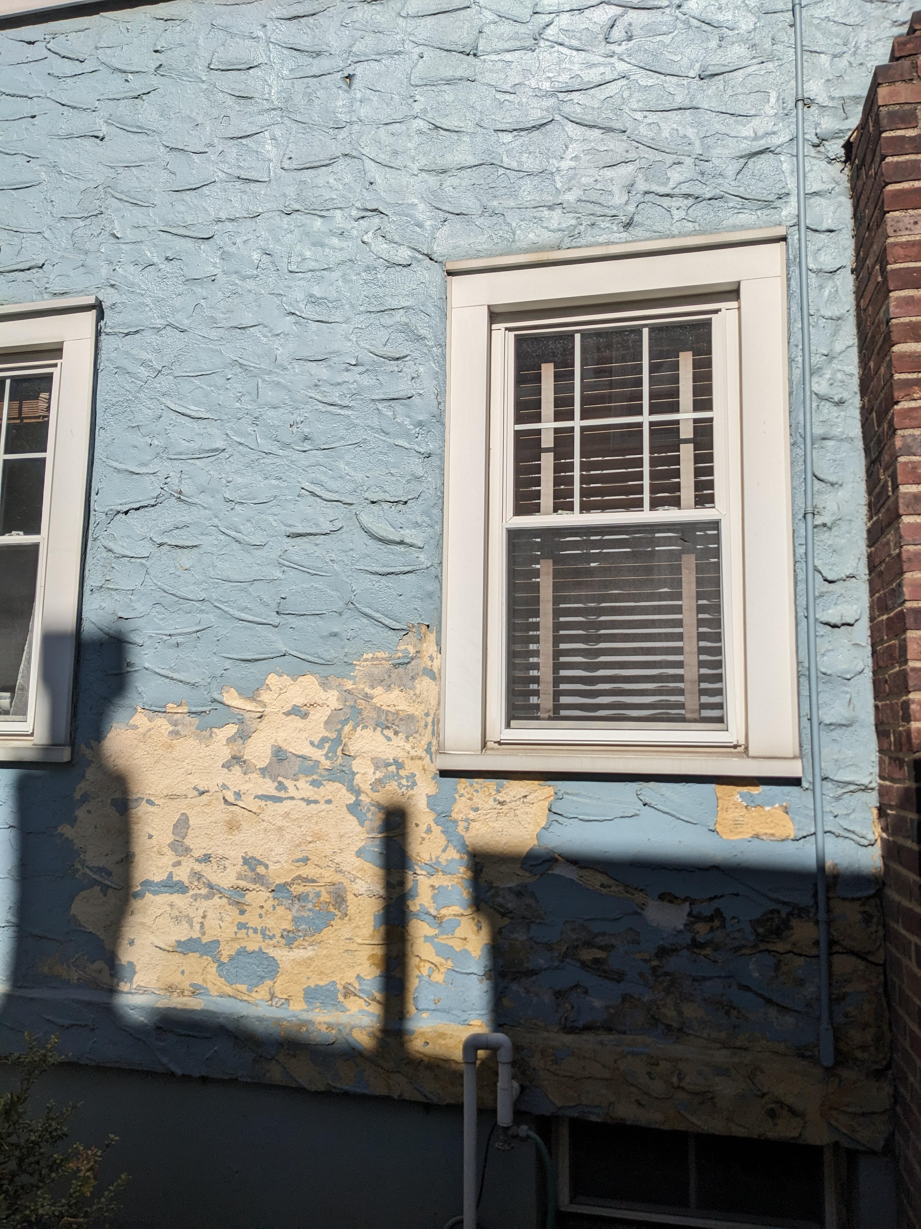 Stucco and paint peeling off | Scrolller