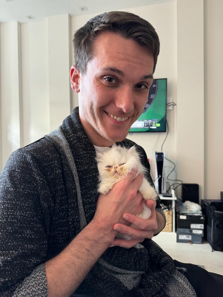 Behold, Milky! | Scrolller