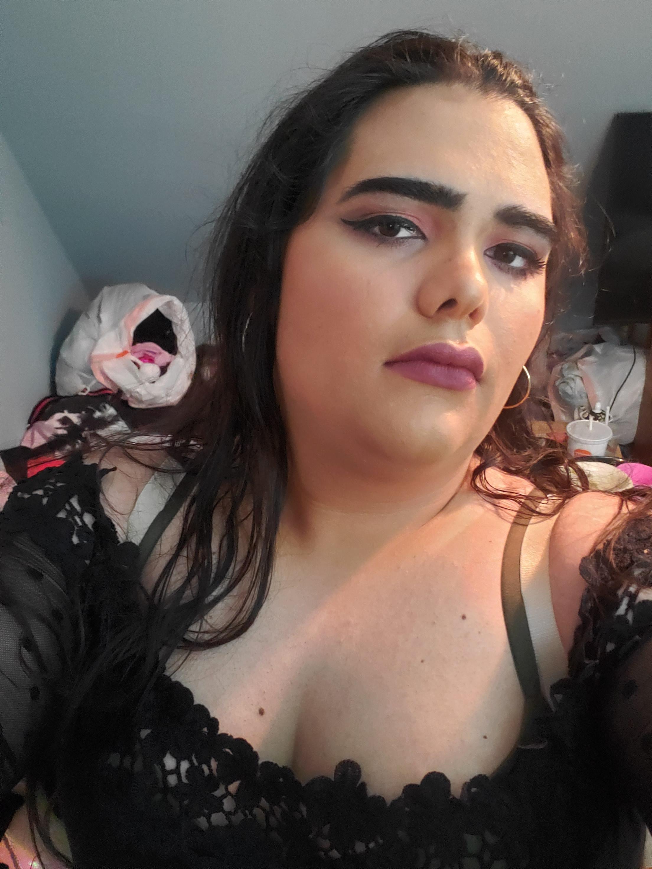 First time out in makeup | Scrolller