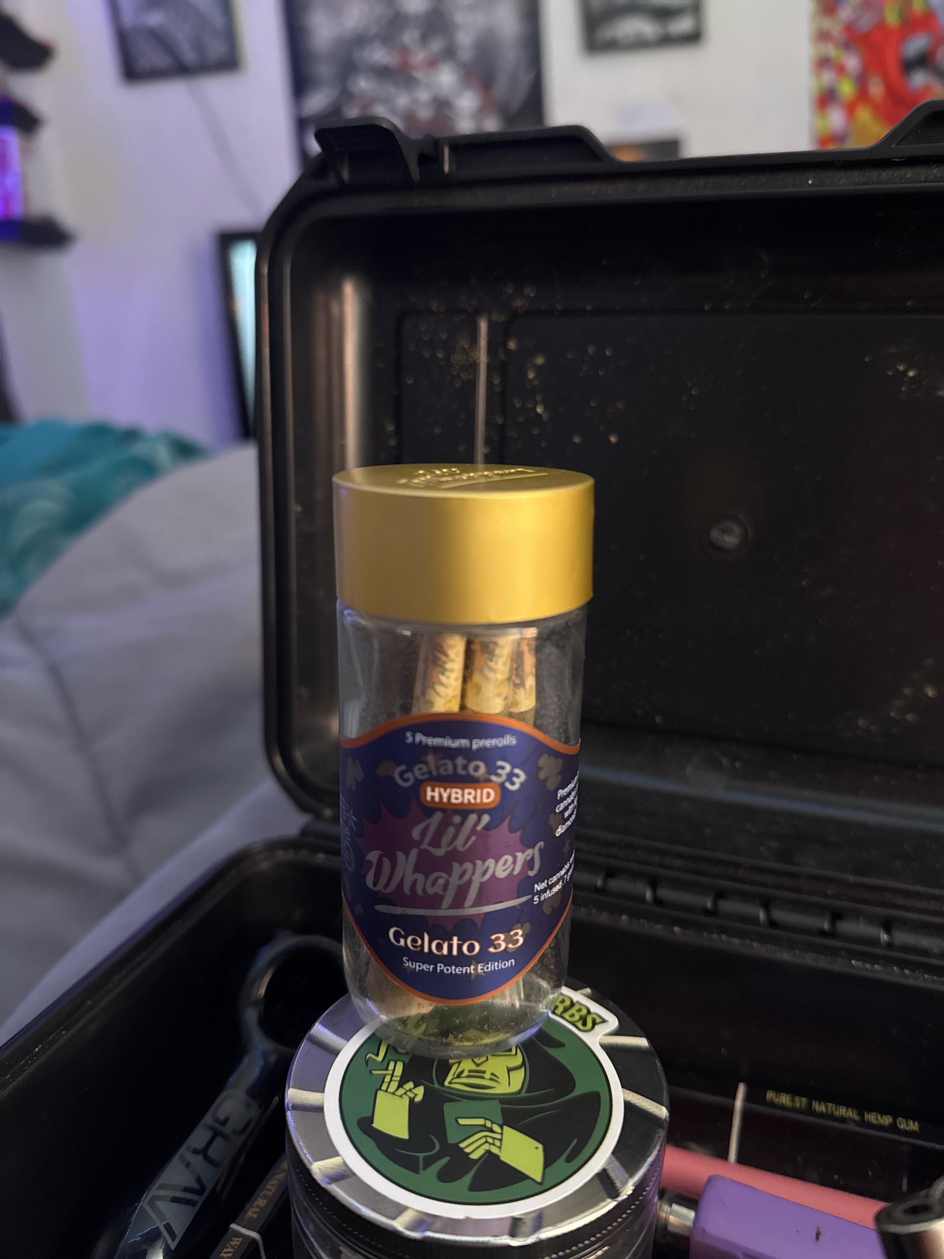 White spots on jar?? | Scrolller