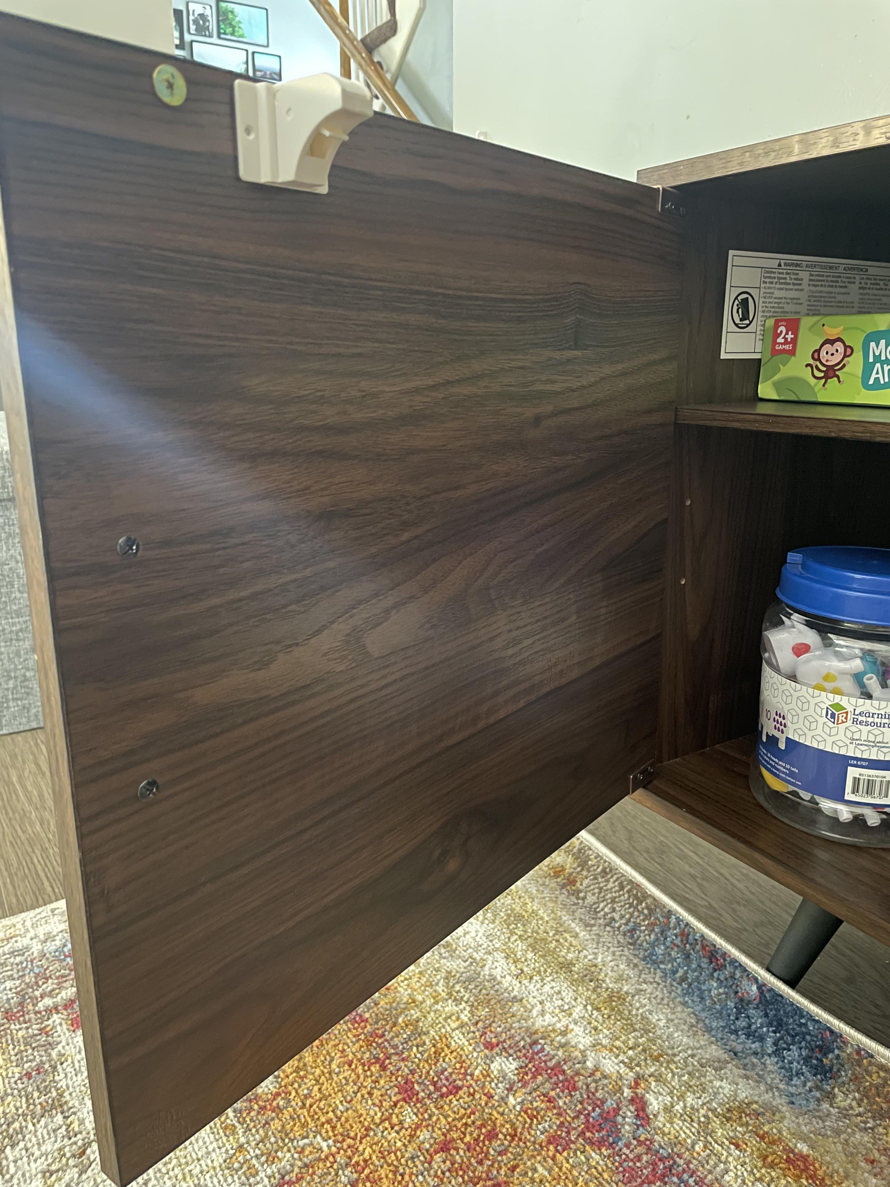 Help! I accidentally ruined my console table thing. | Scrolller