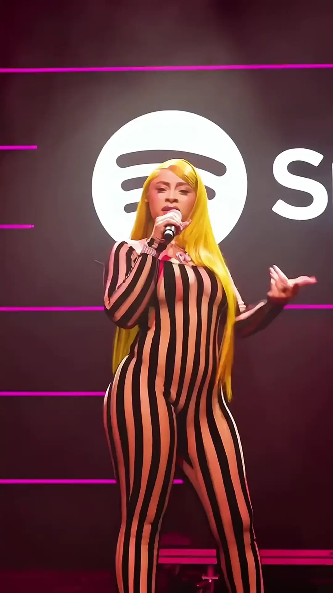 Ice Spice performing at Spotify's 2024 Best New Artist Party | Scrolller