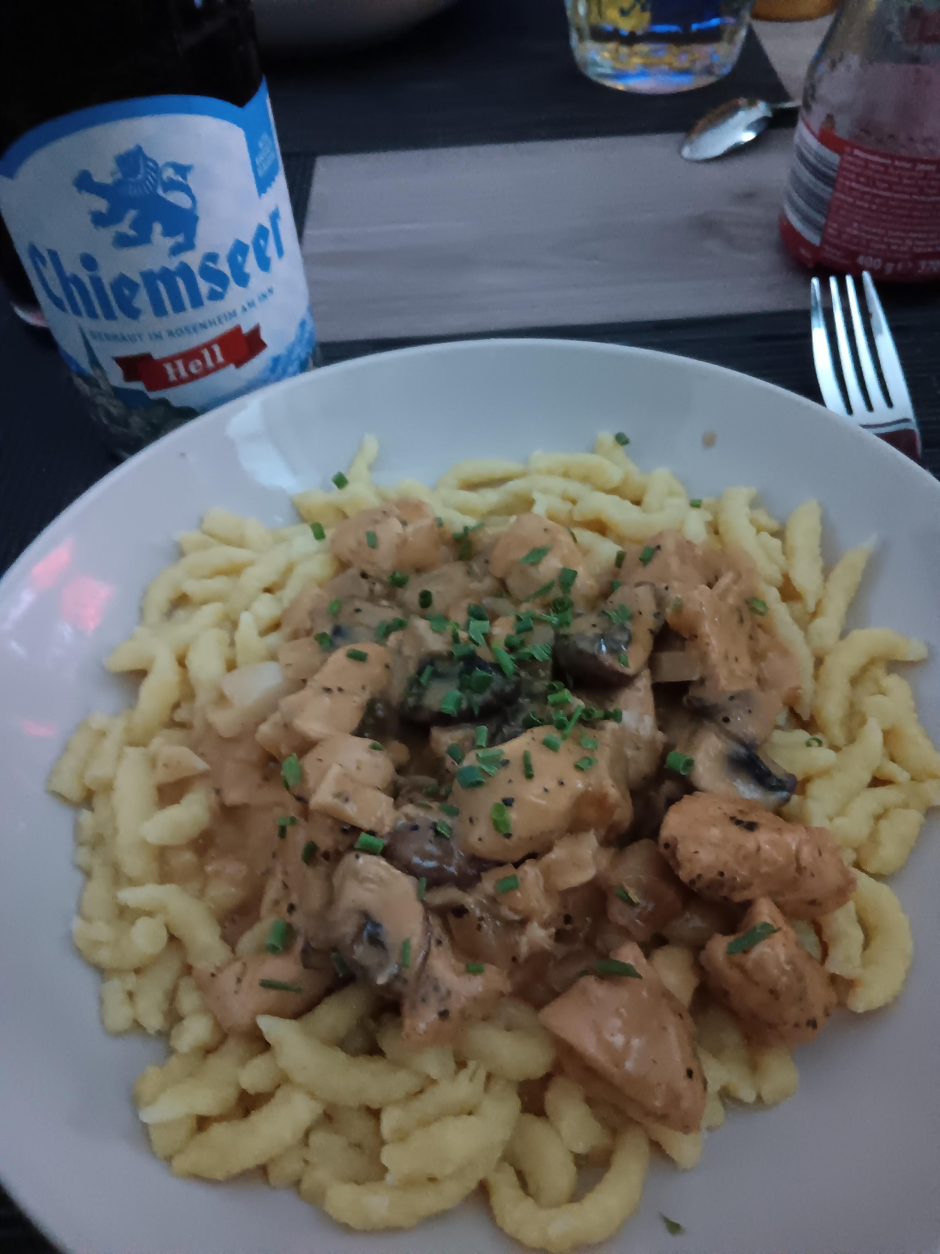 Surprised a close friend with two meals (2 pictures) | Scrolller