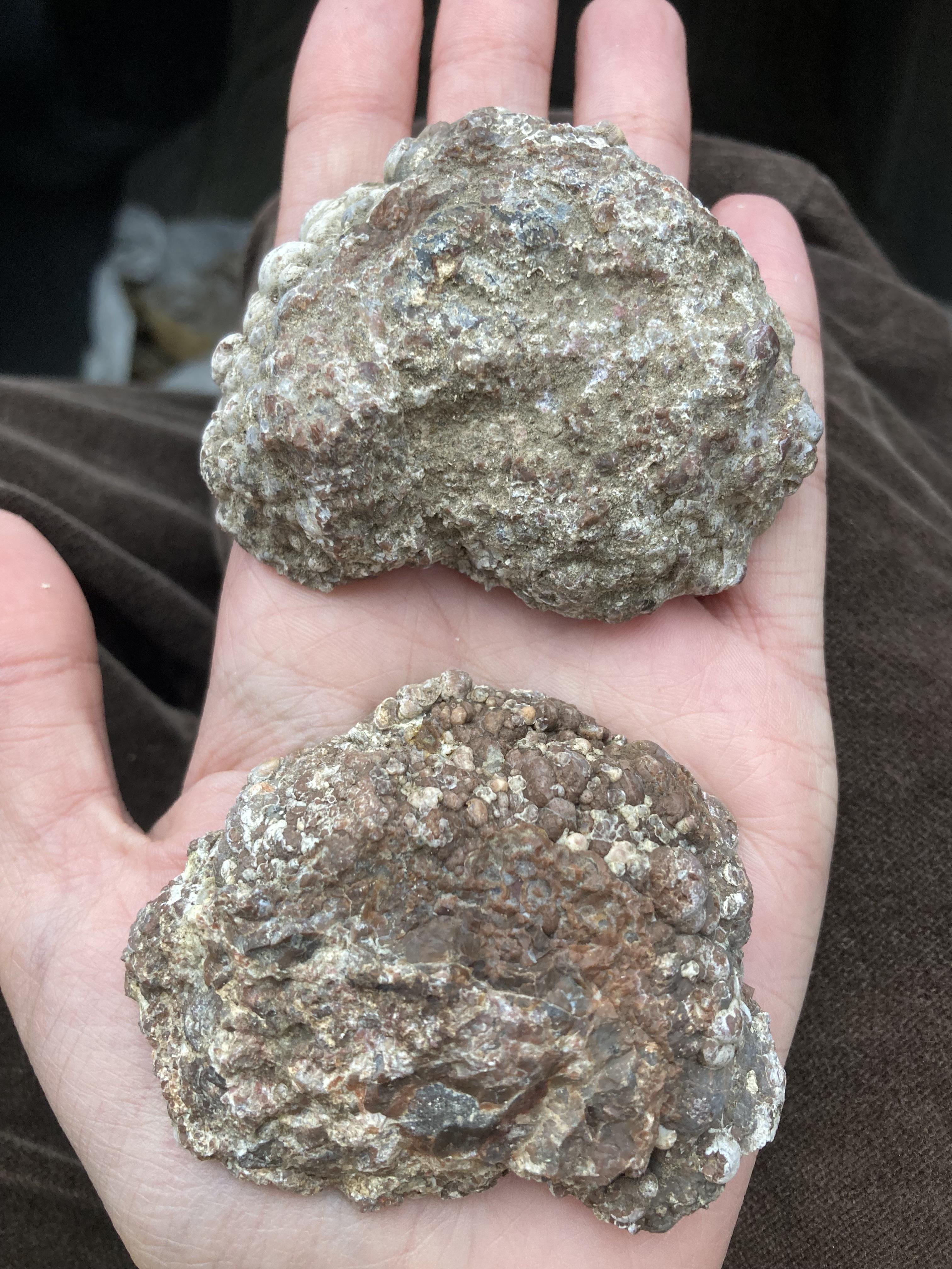 What’s the red inside this Mexican candy geode/thunderegg? | Scrolller