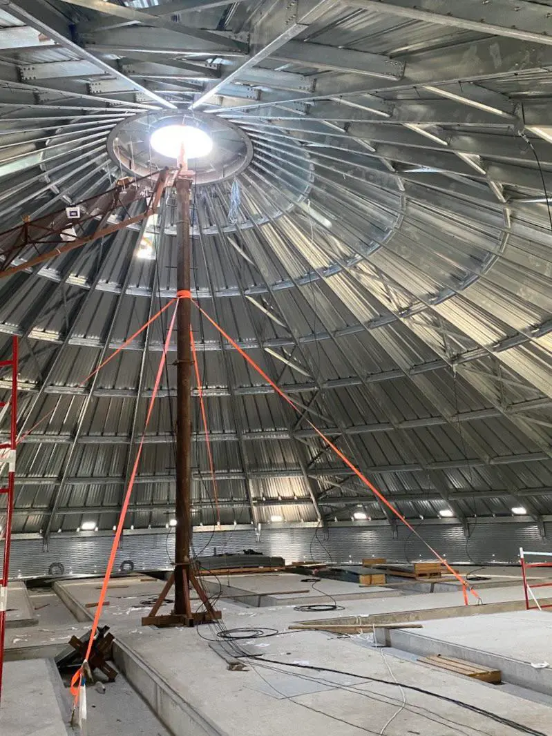 Inside the silo during construction | Scrolller