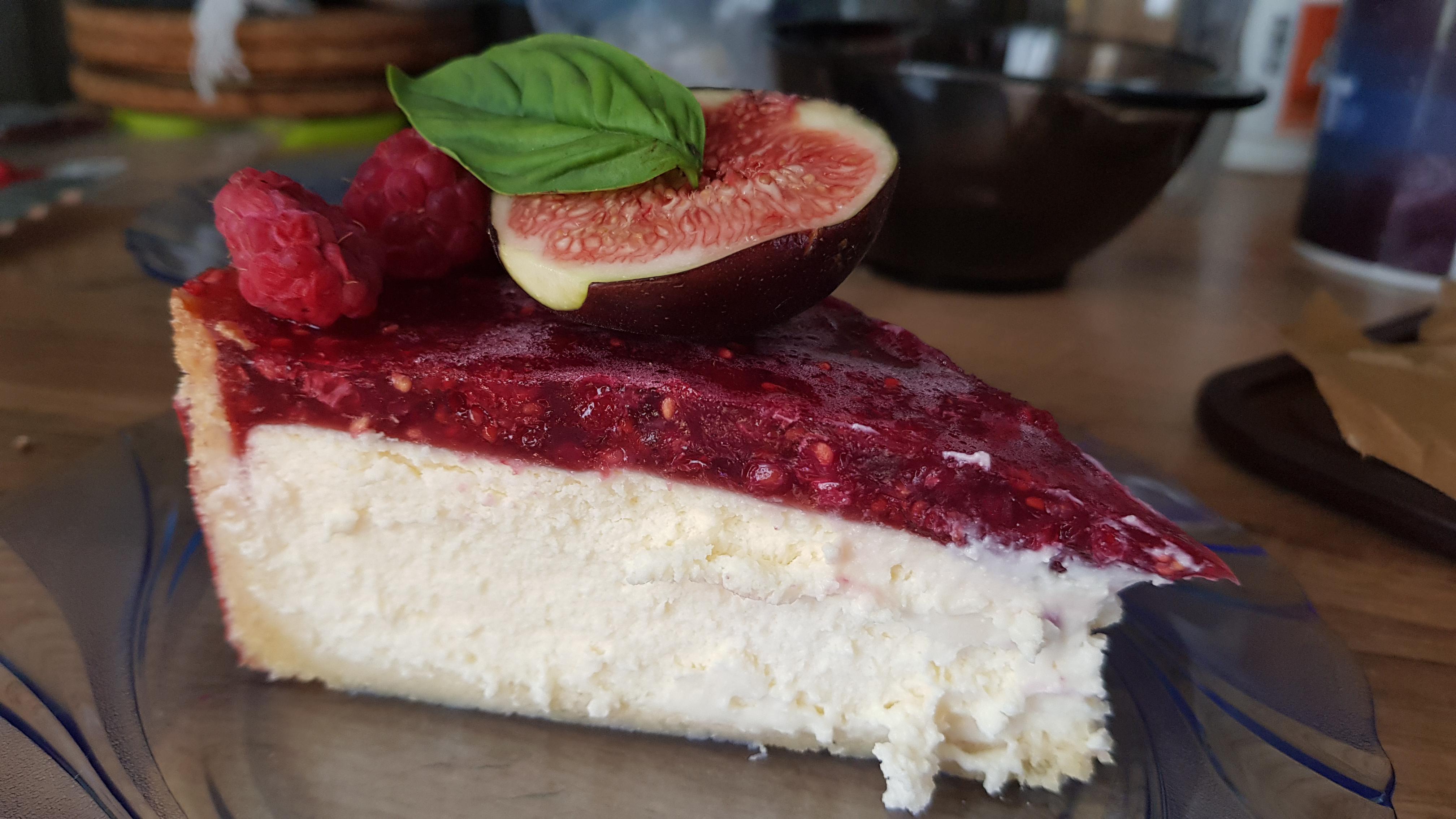 [Homemade] raspberry cheesecake | Scrolller