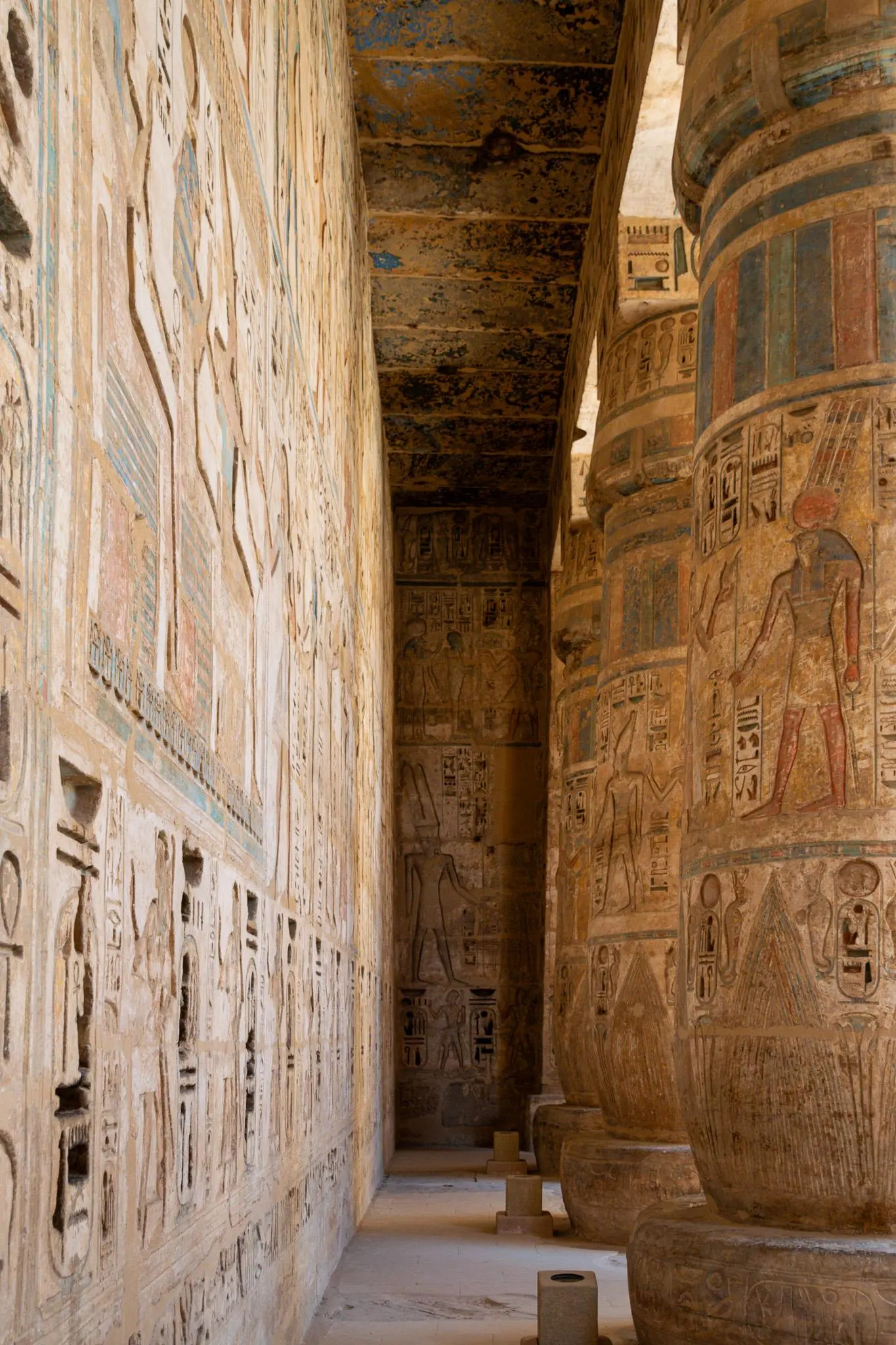 ITAP of an Ancient Egyptian Temple | Scrolller