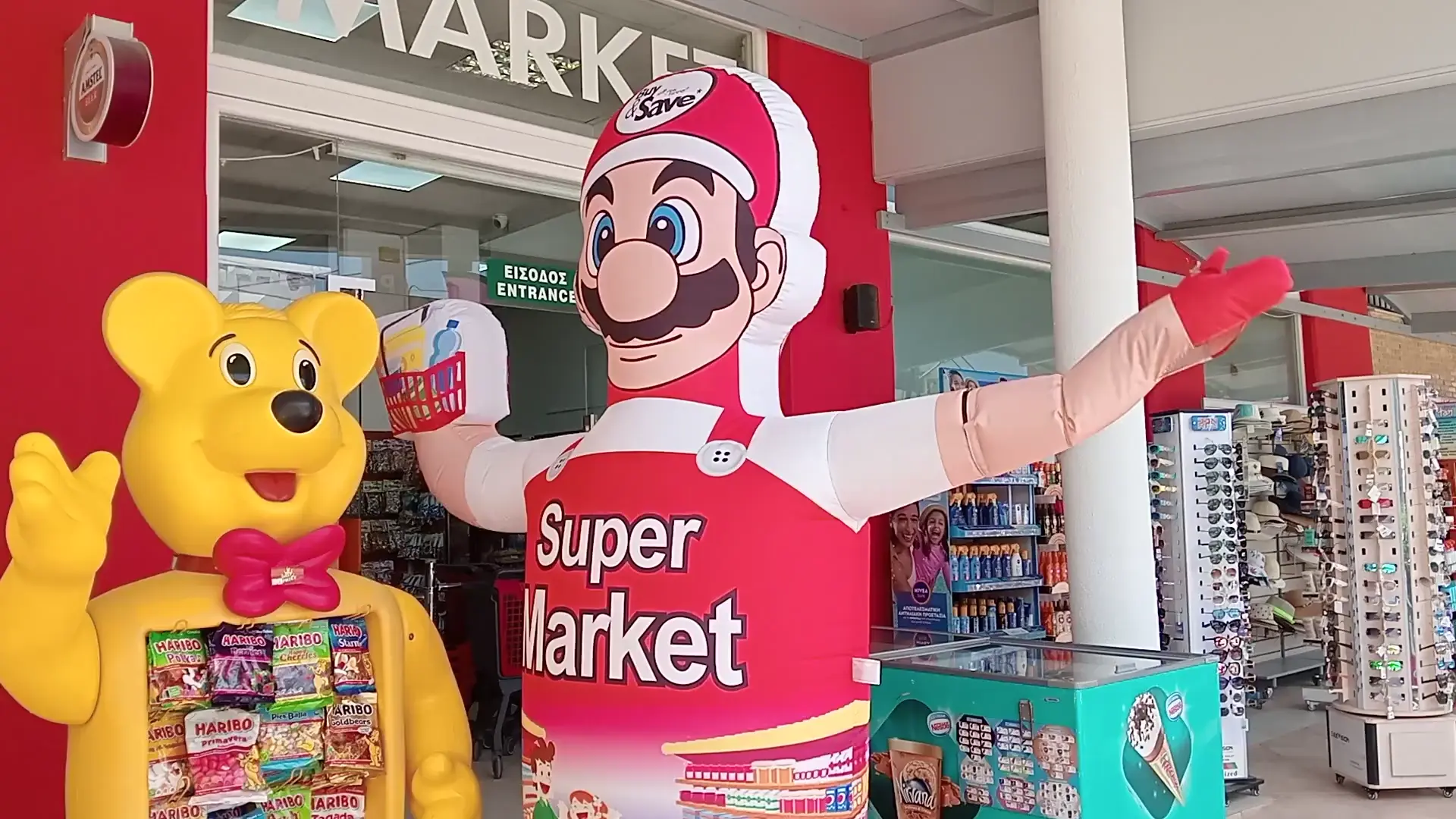 Its a me!! Super Market | Scrolller